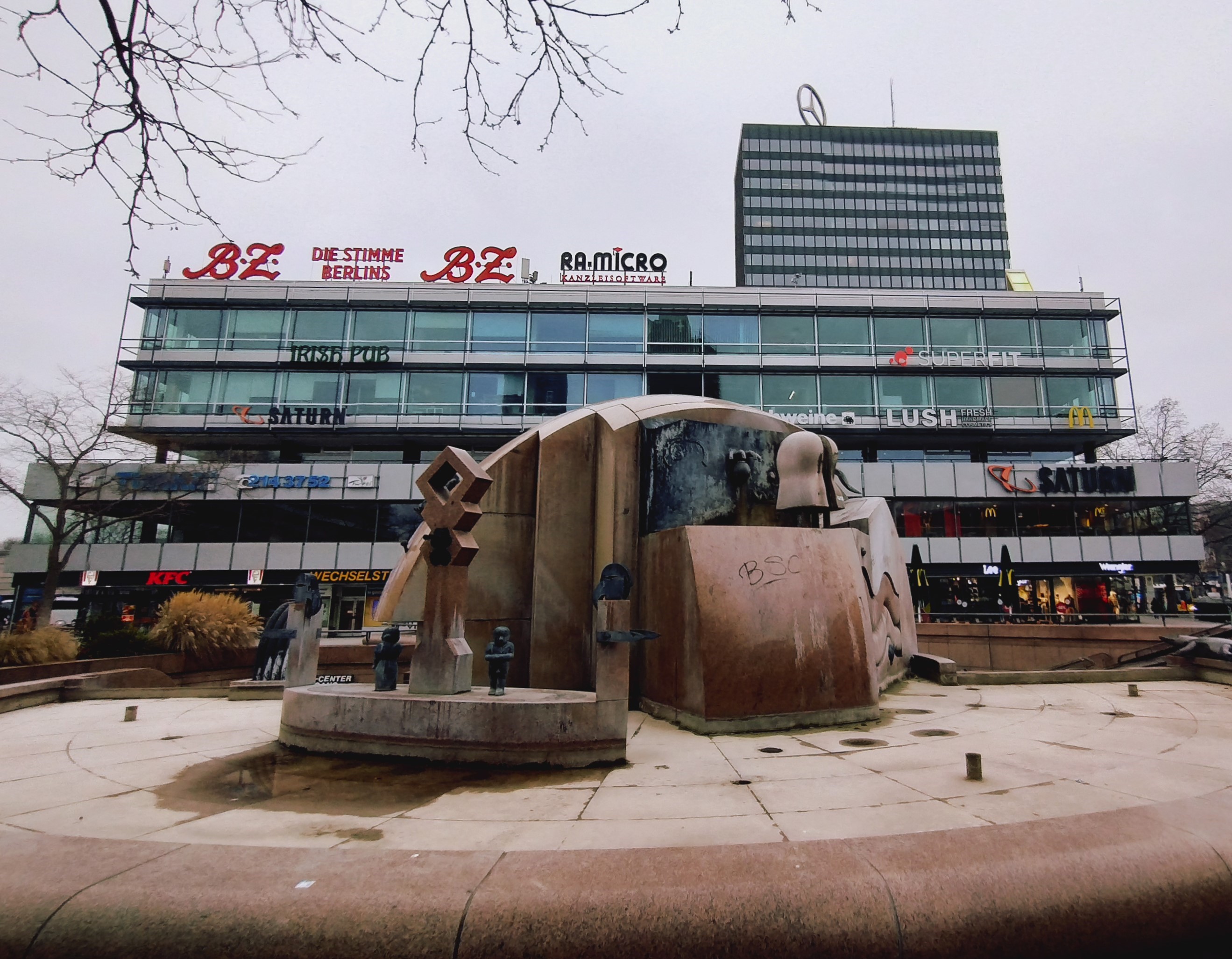 Europa-Center - Berlin (English)