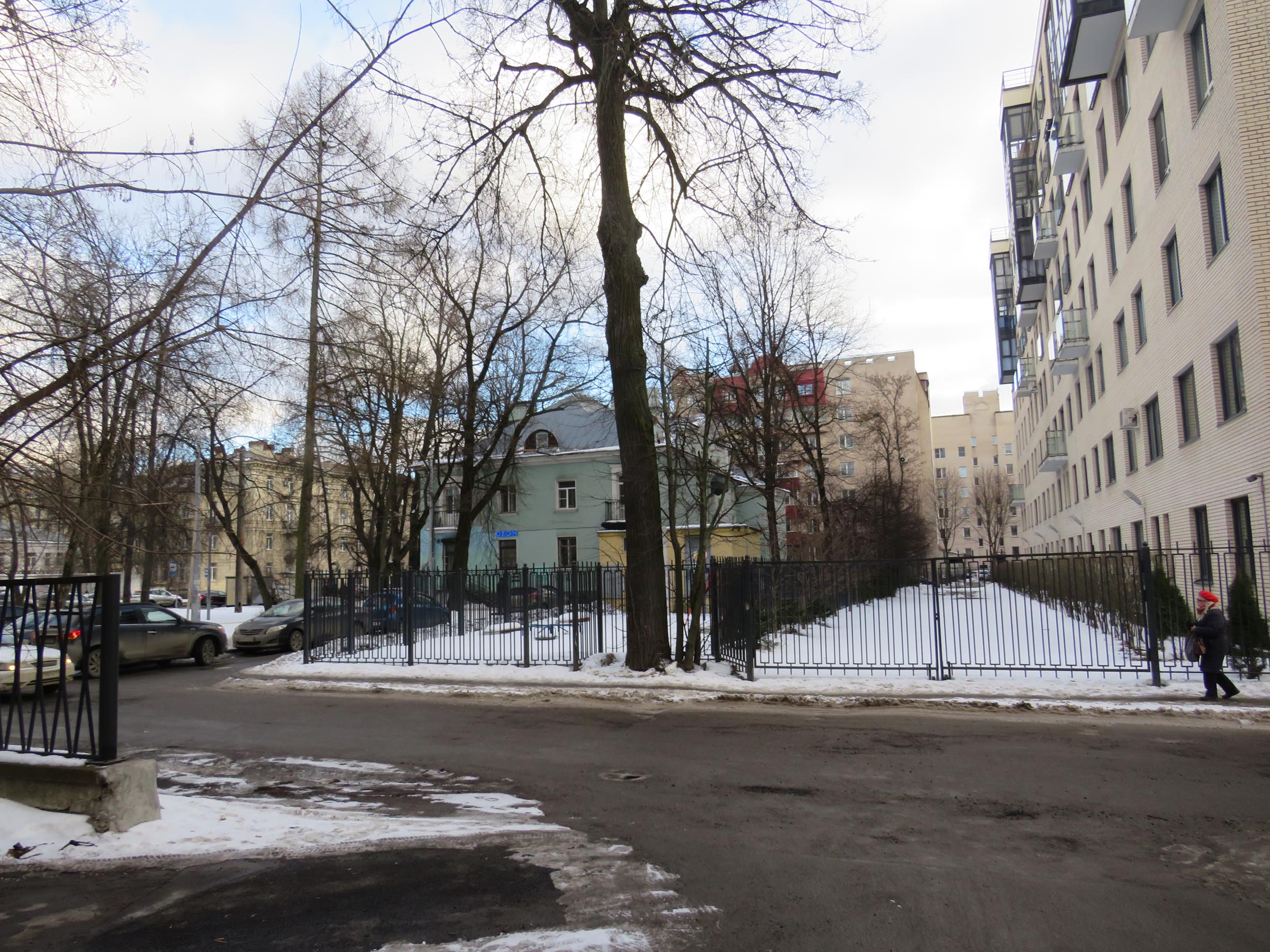 prospekt Engelsa, 52 - Saint Petersburg