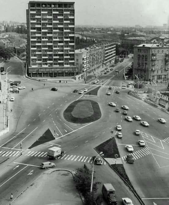 Araz Supermarket - Baku
