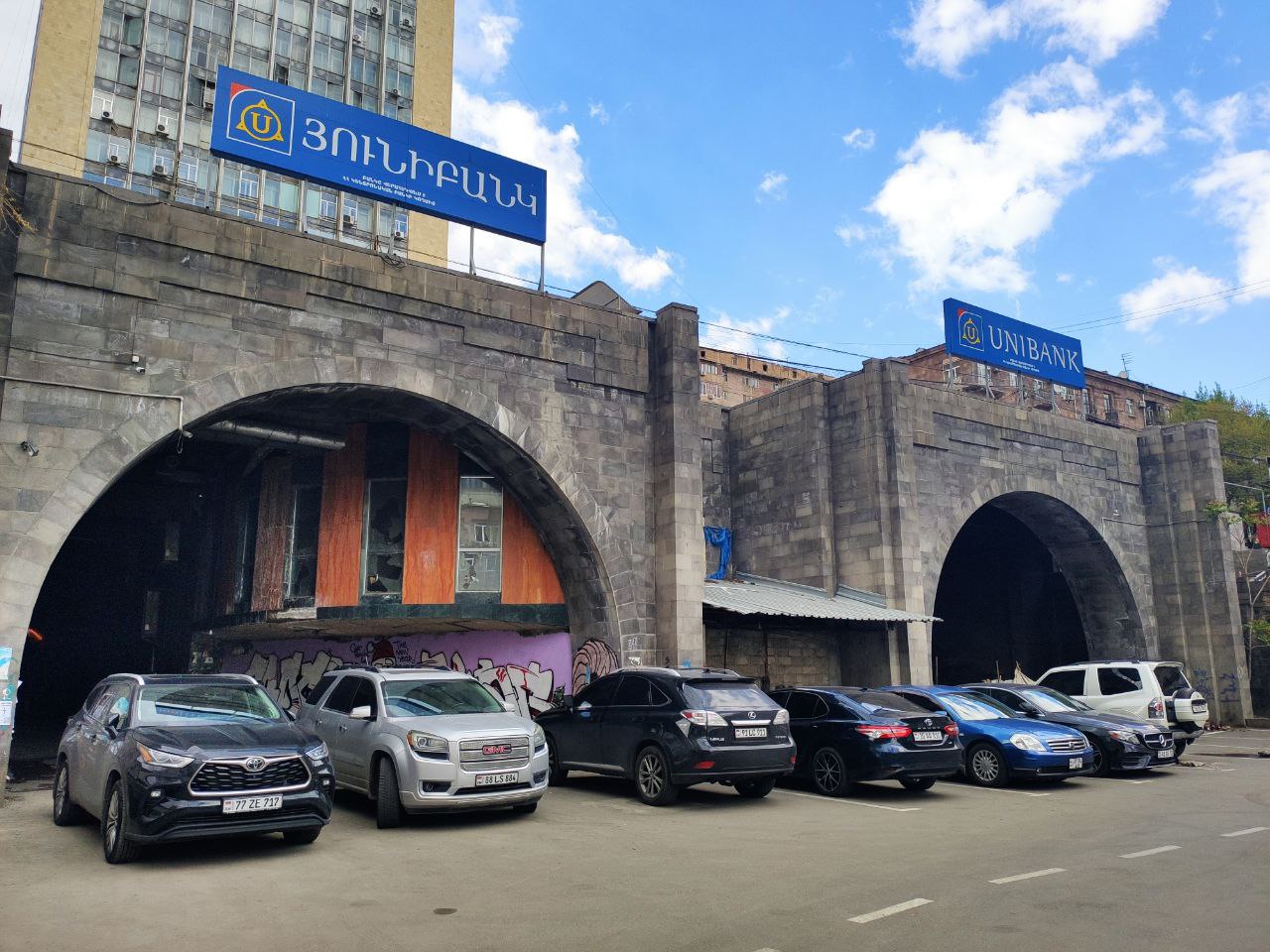 Tunnels from downtown to Hrazdan river gorge - Yerevan