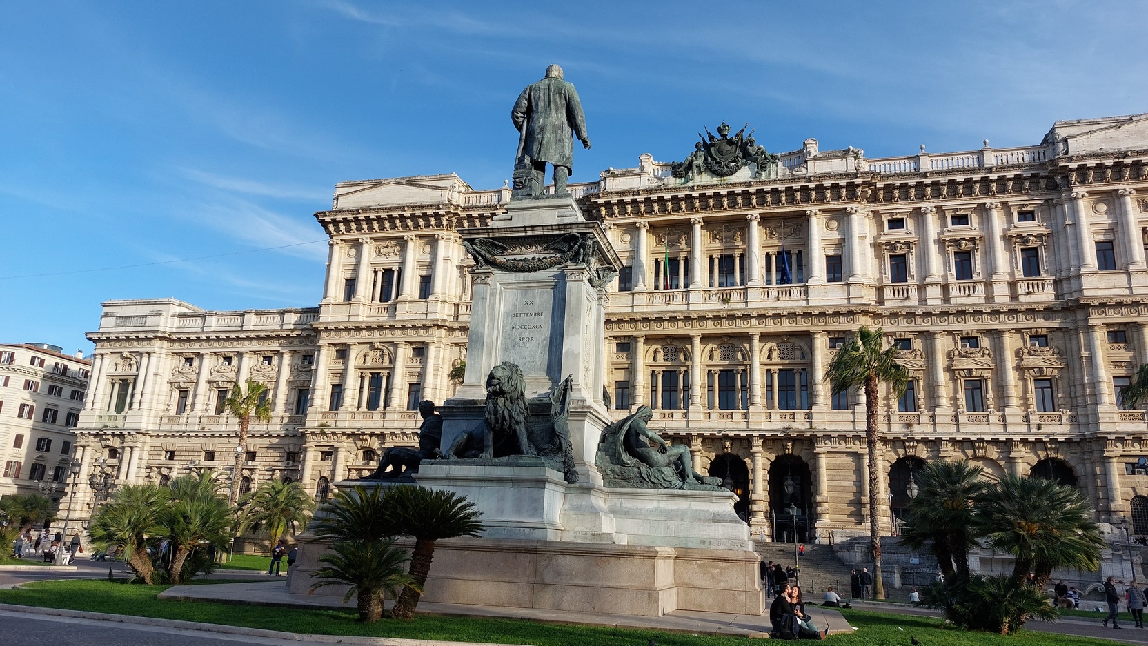 Camillo Benso, conte di Cavour Monument - Rome