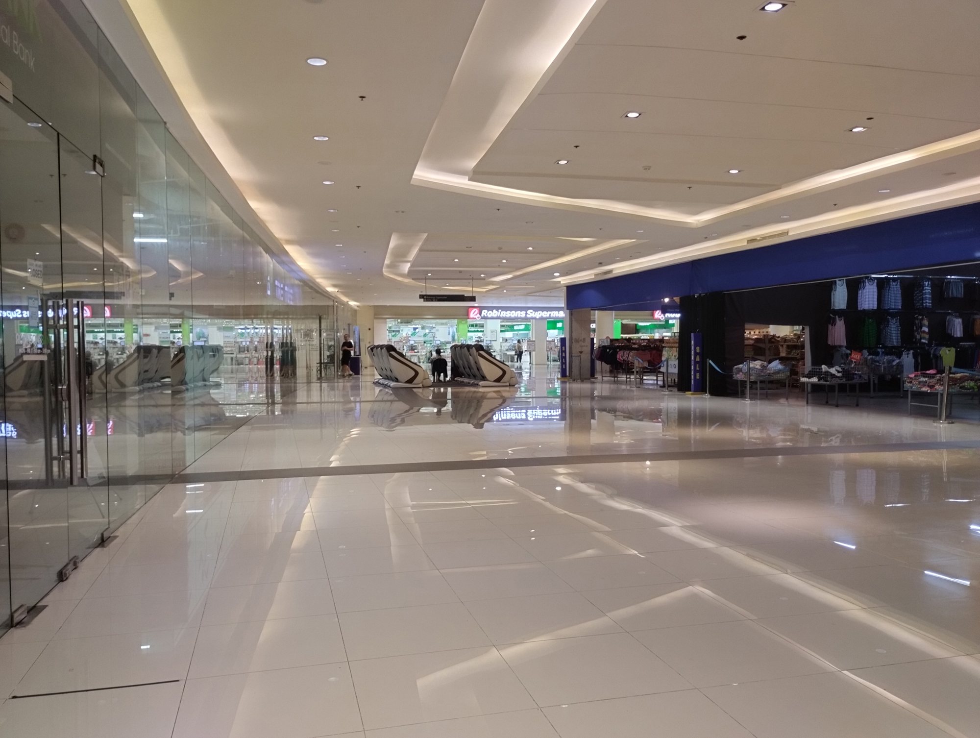 Main Square - Bacoor