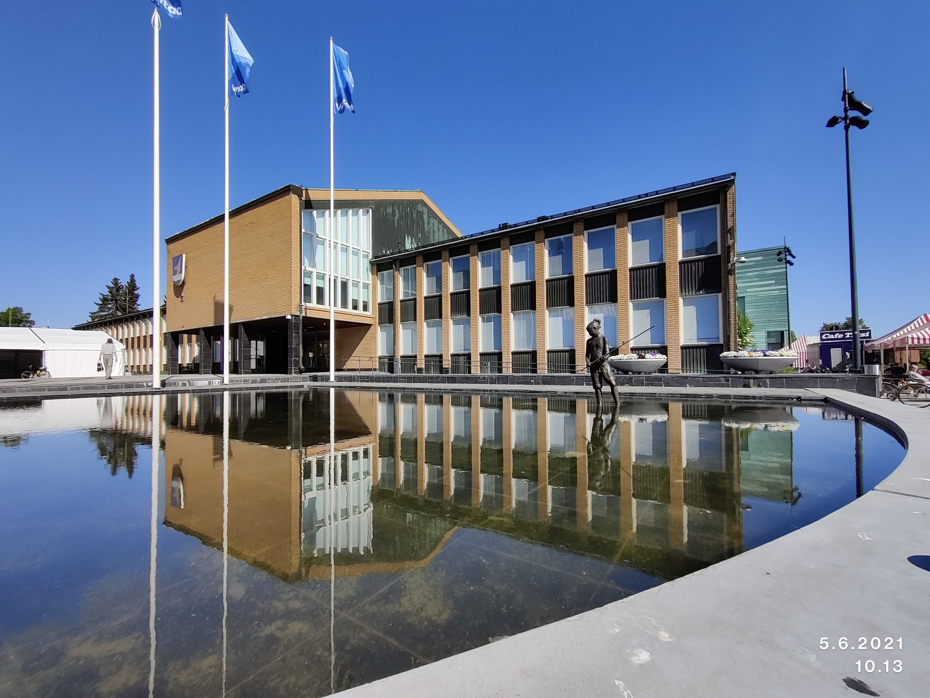 Catch / Water mirror - Vantaa