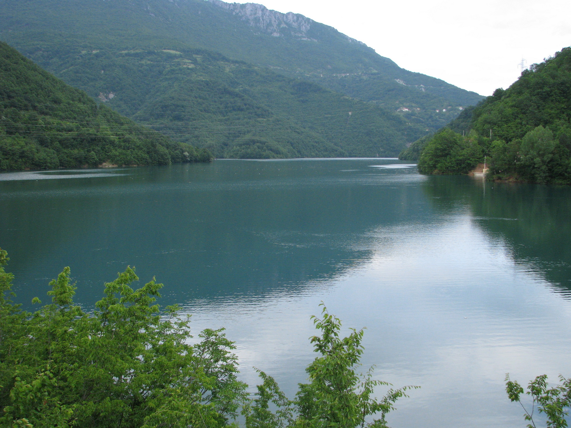 Jablaničko jezero | reservoir (en)