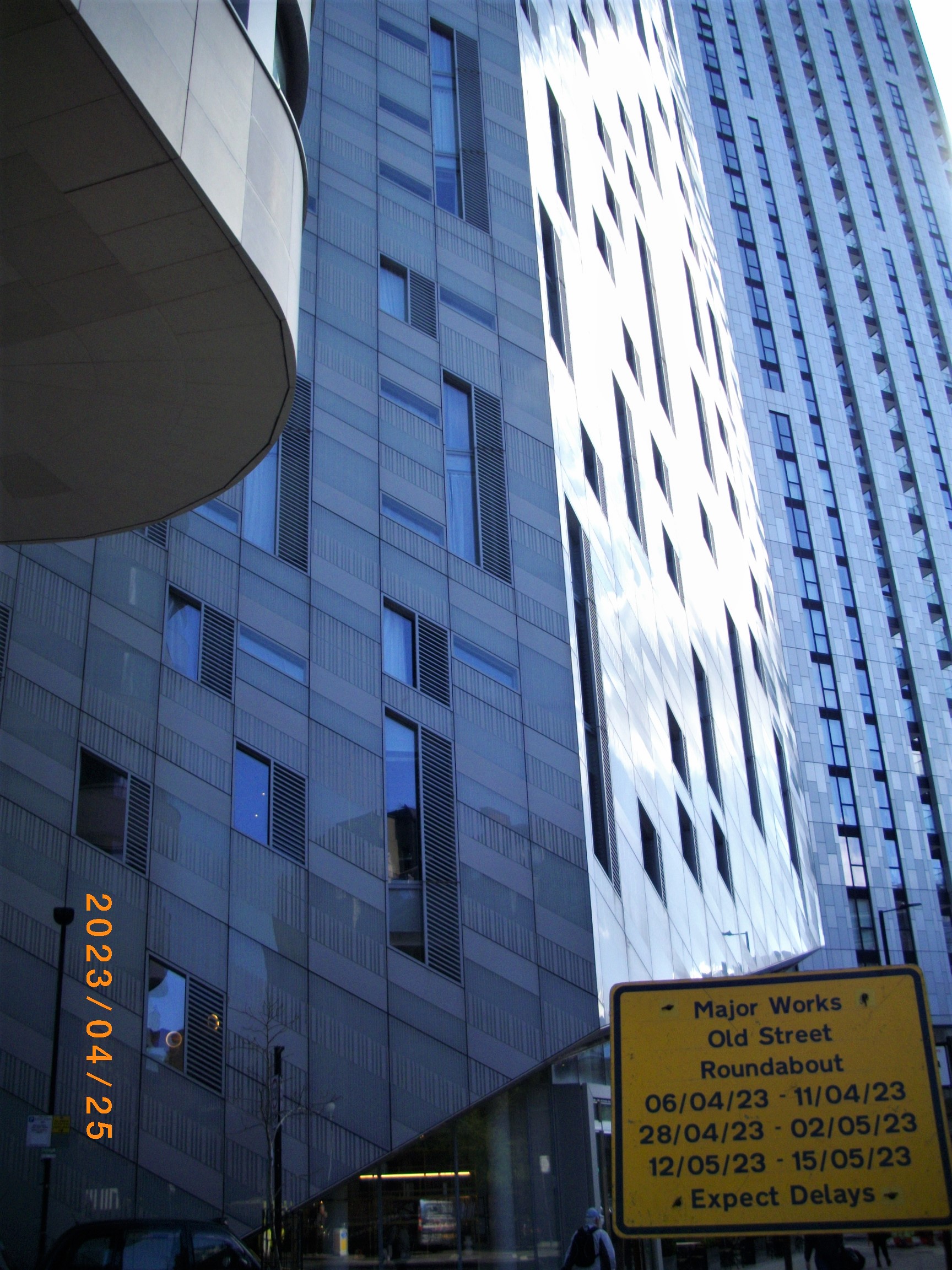 Montcalm East, Autograph Collection - Londonas