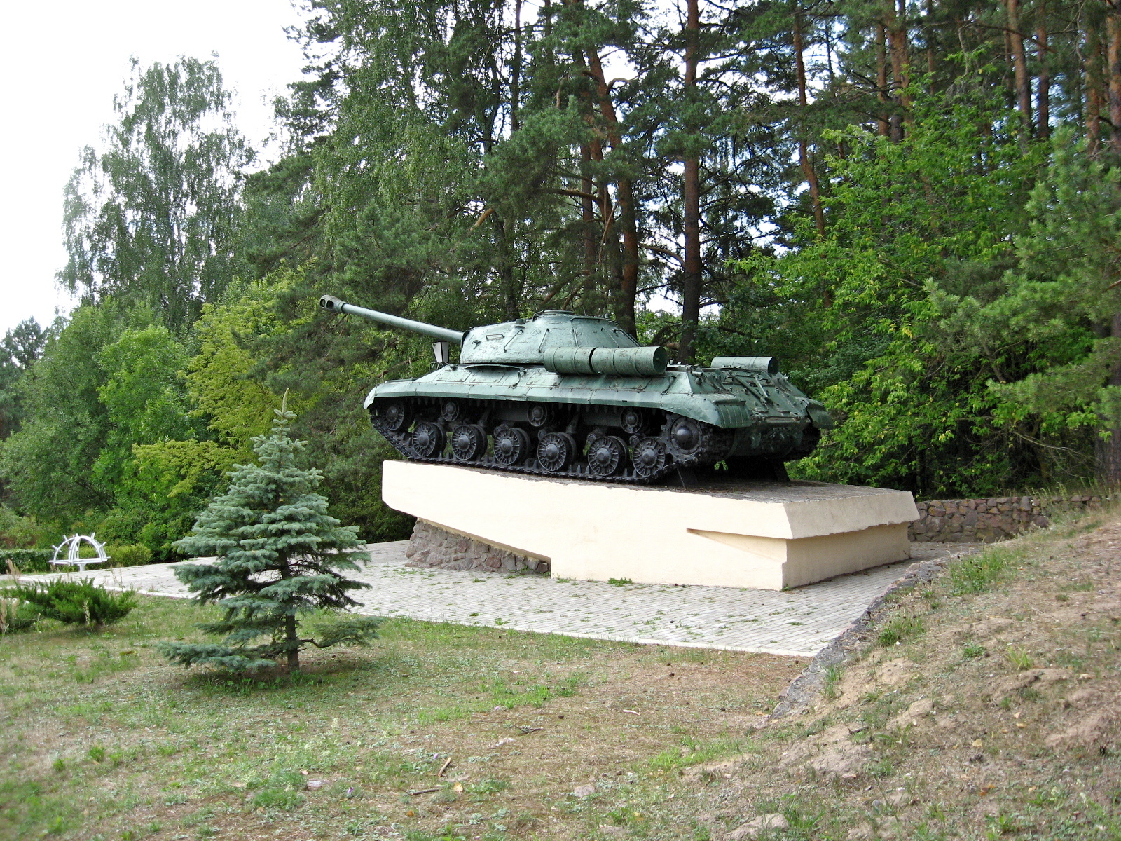 IS-3