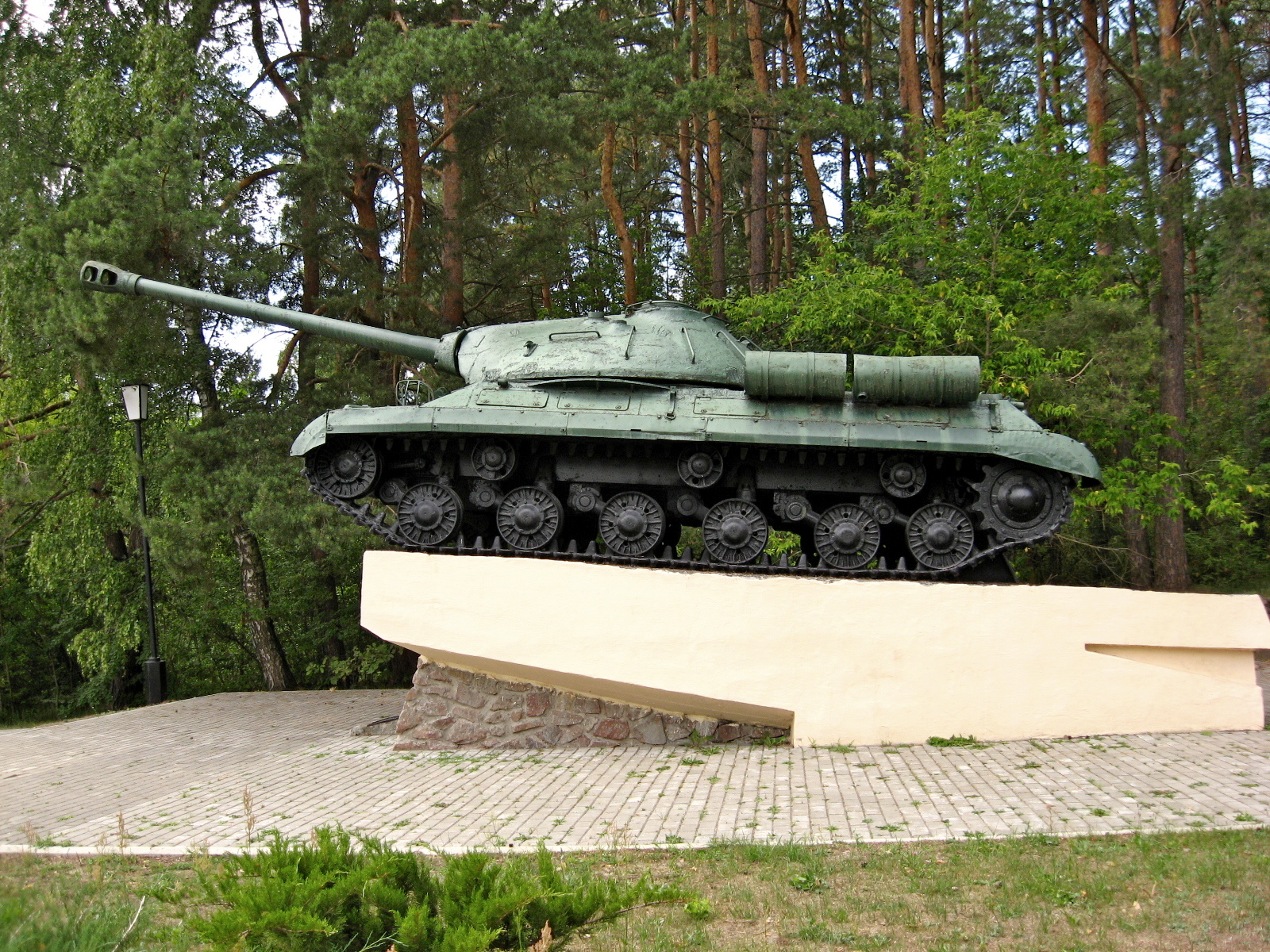 IS-3