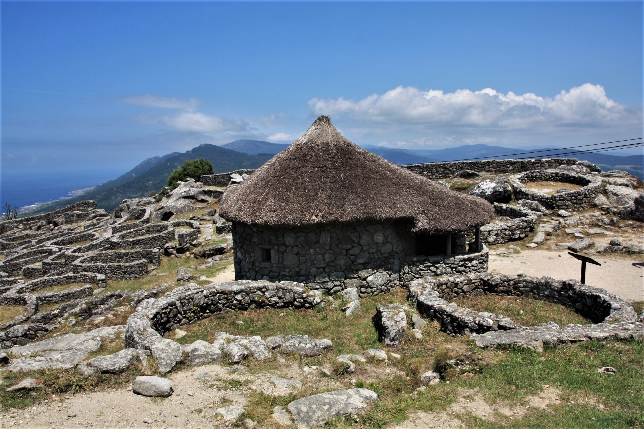 Castro de Santa Tegra | yacimiento arqueológico, prehistórico, sitio ...