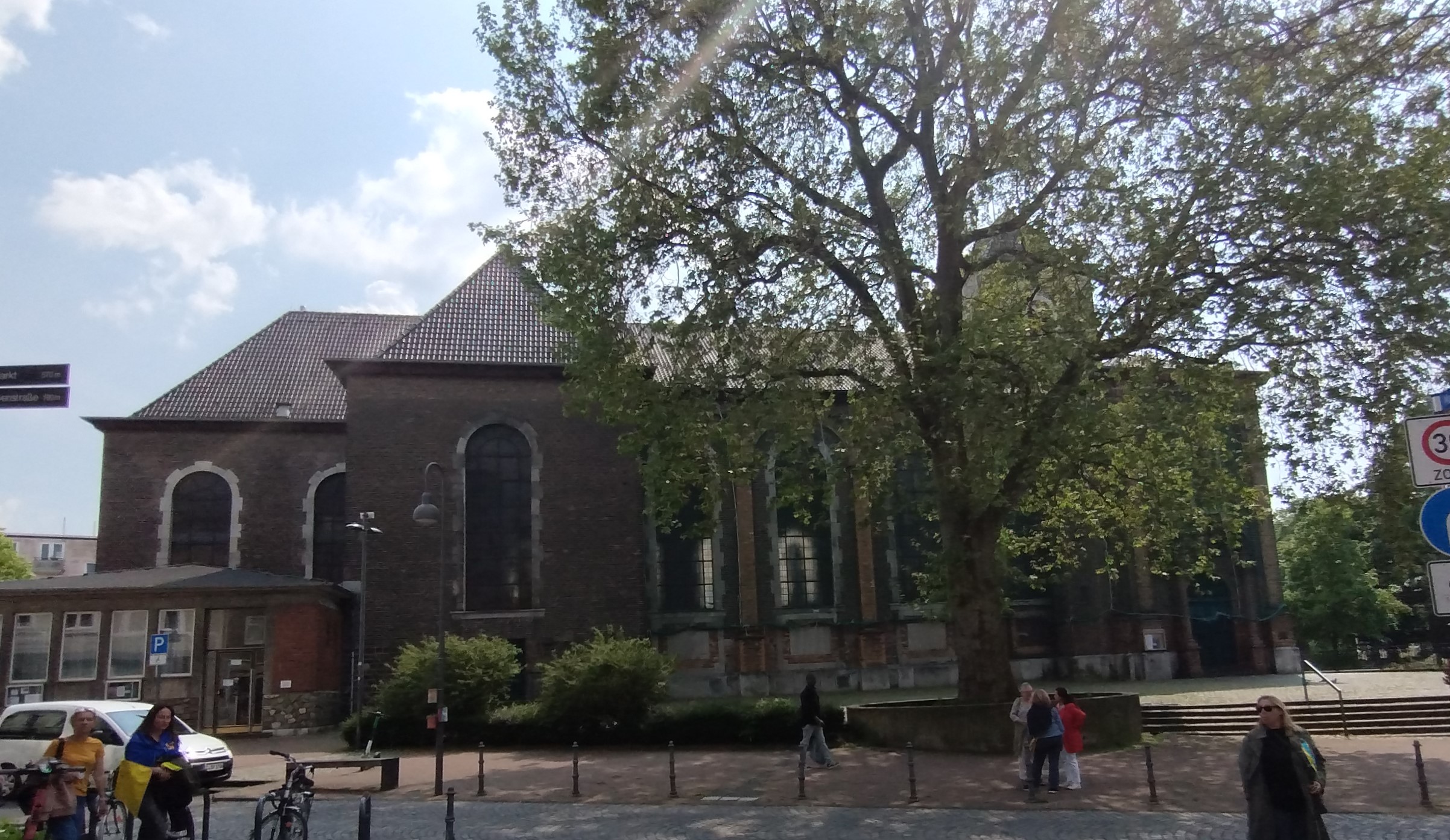 Kathol. Kirche St. Peter - Aachen