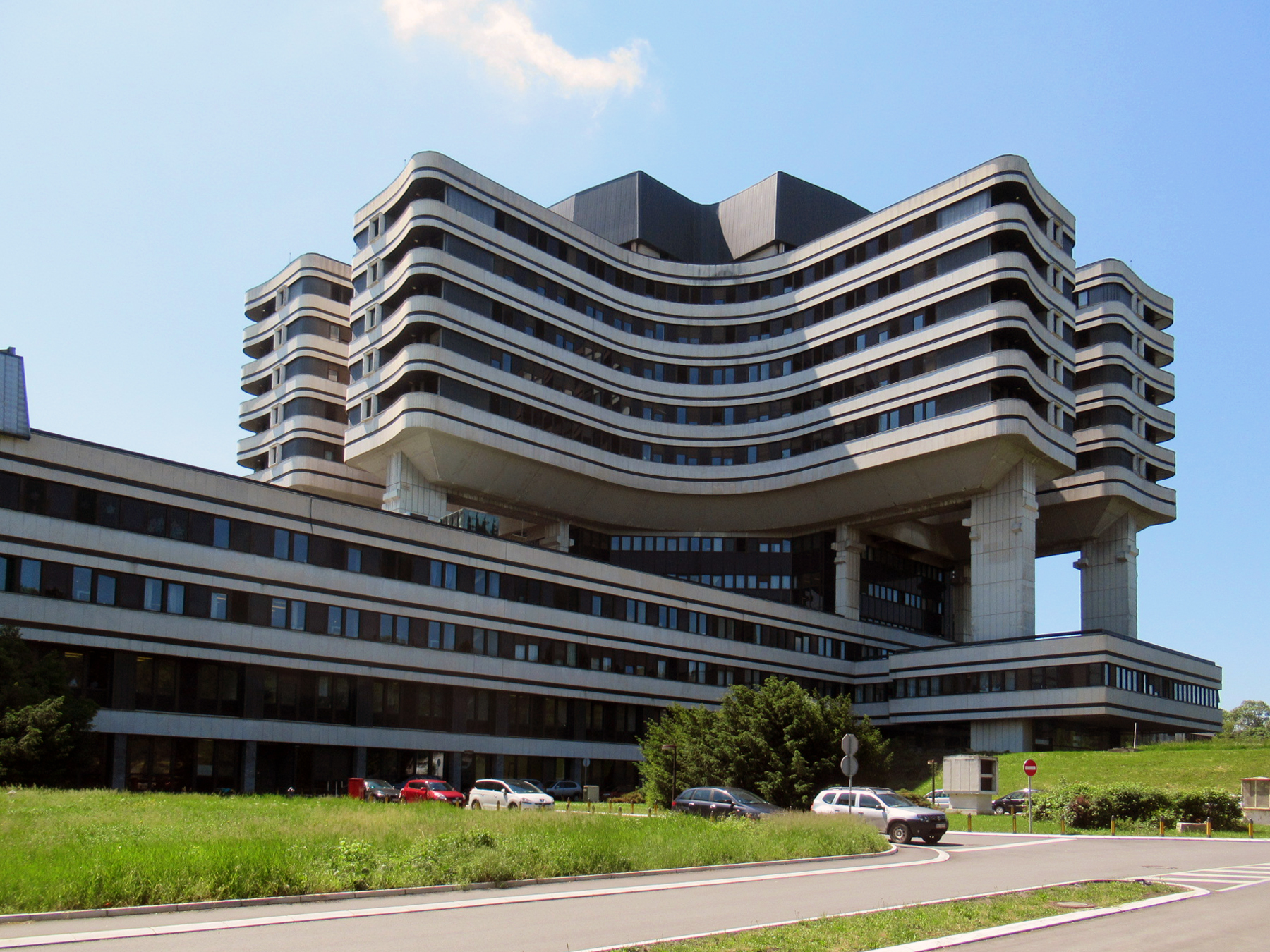 Polyclinic of Military Medical Academy - Belgrade