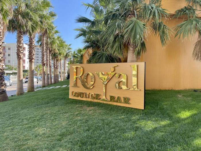 Royal Lounge - Shëngjin