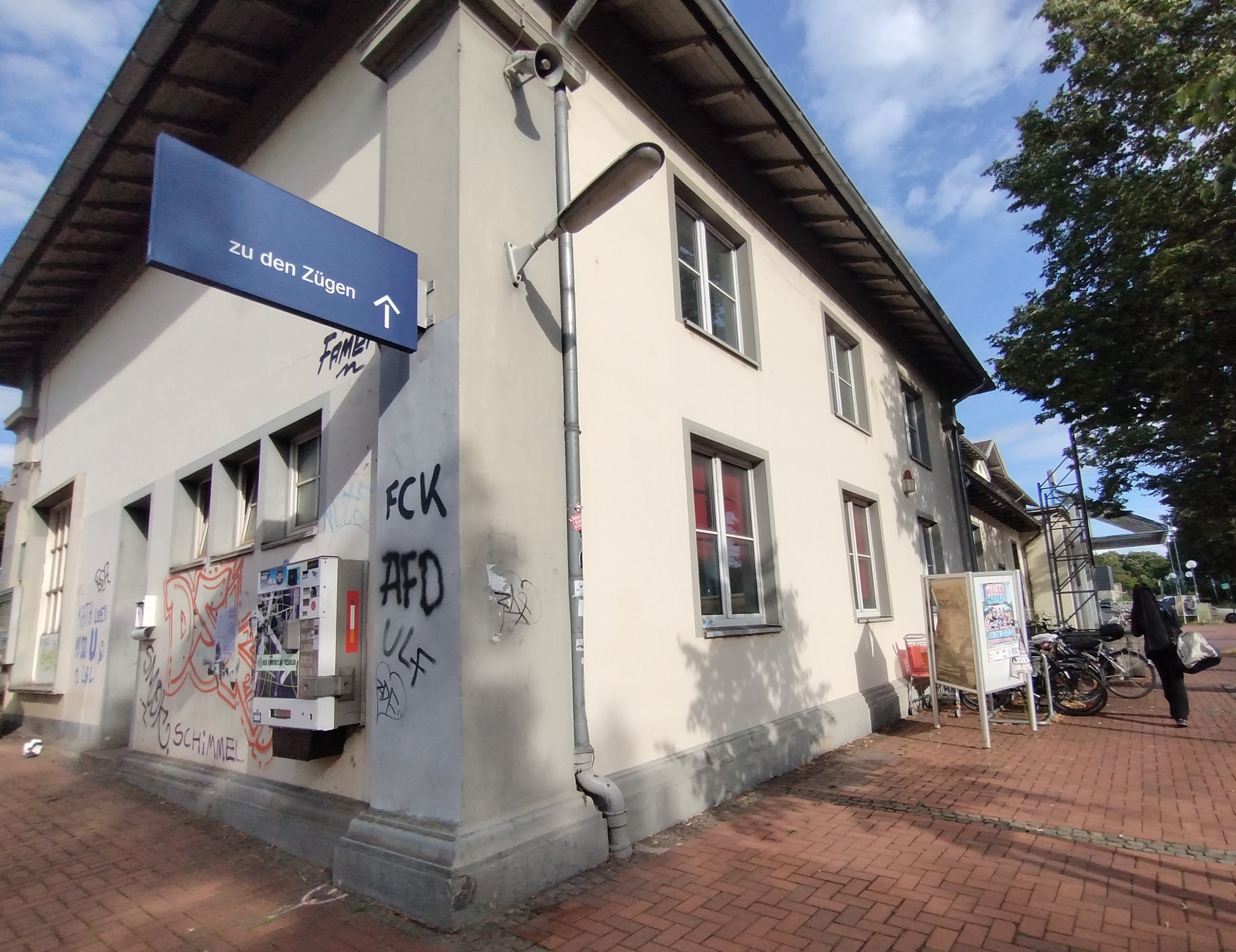 Empfangsgebäude Bonn-Beuel - Bonn