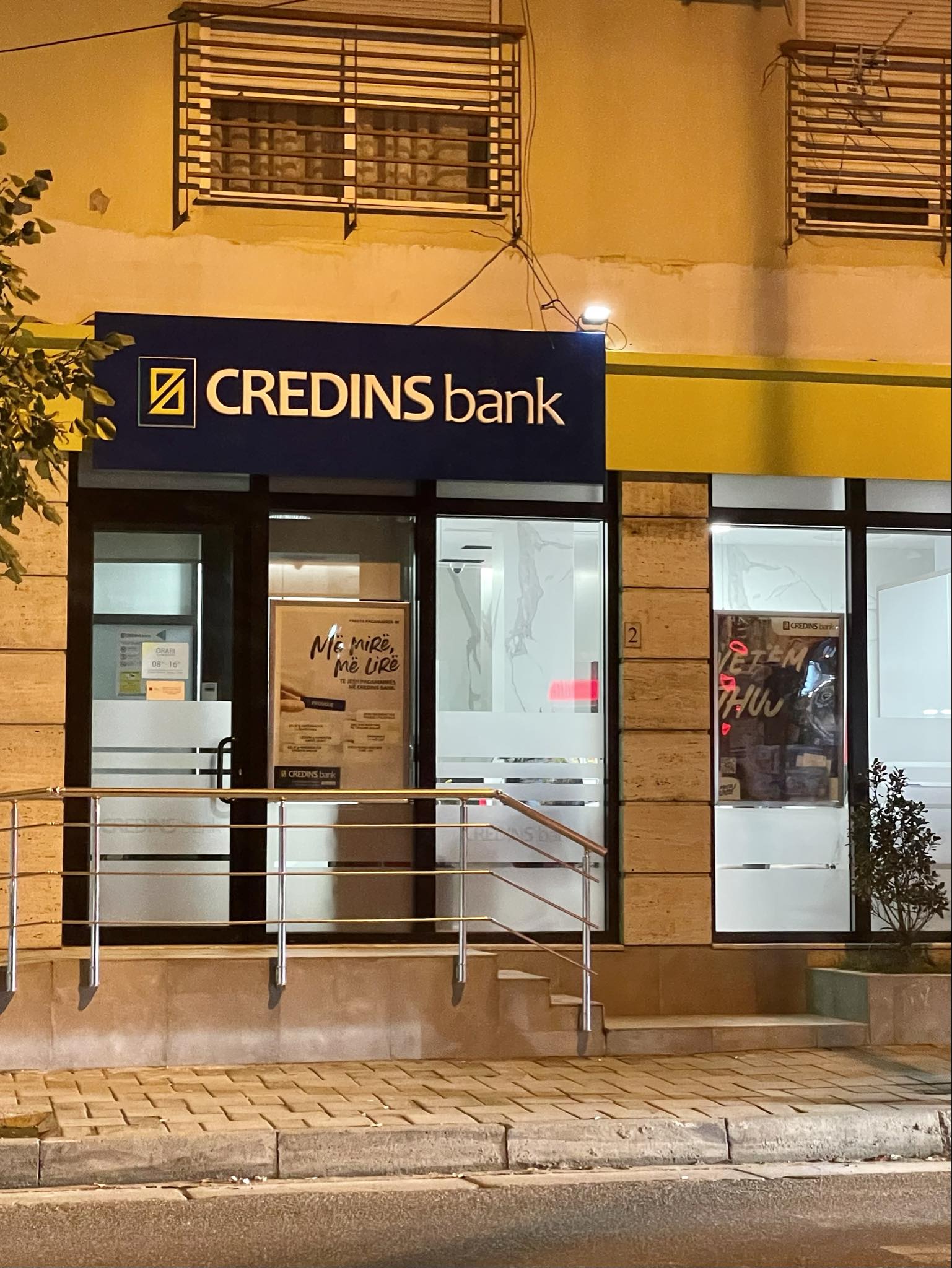 Banka Credins - Tiranë | bank (en)