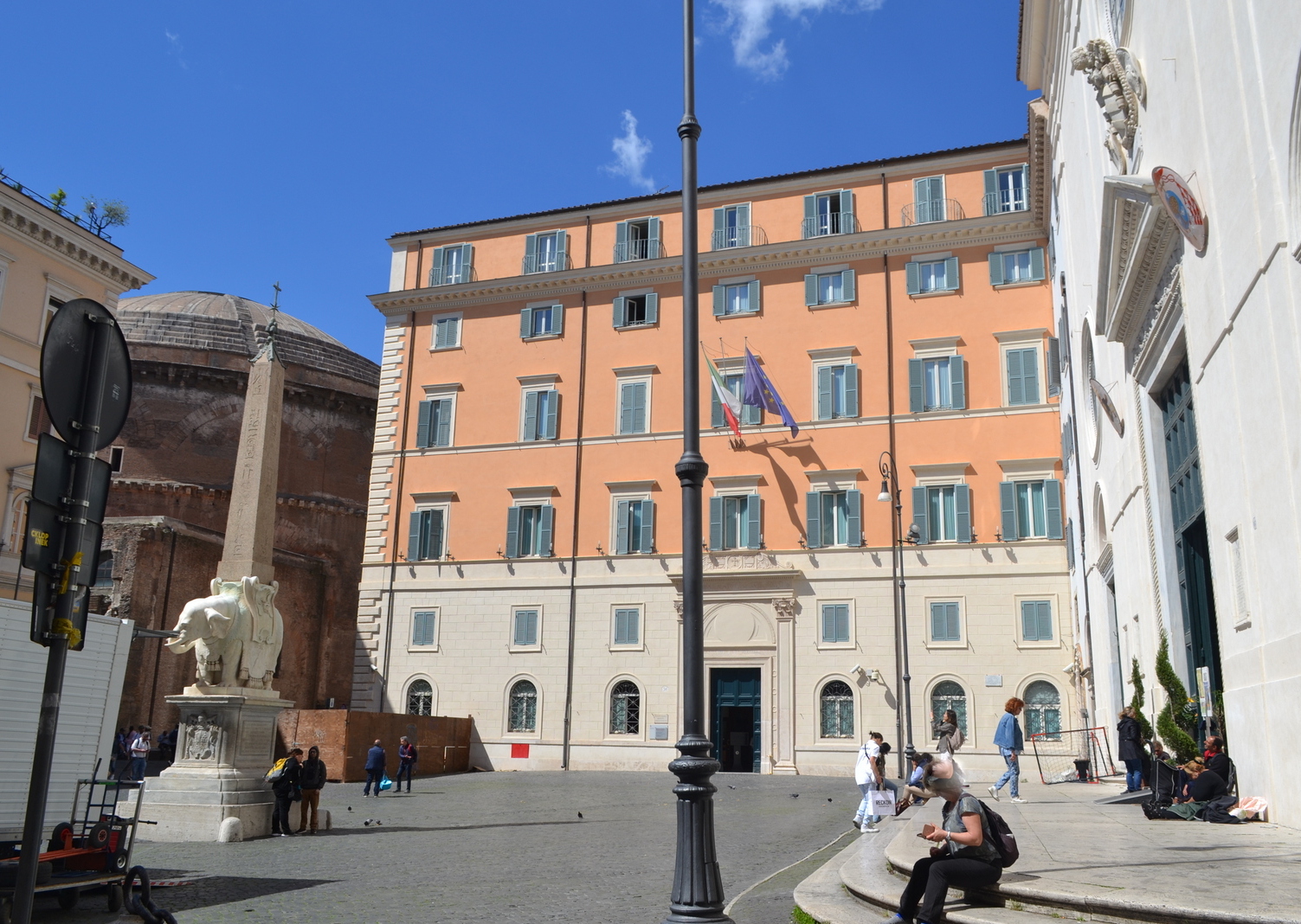 Piazza della Minerva (Place de la Minerve) - Rome