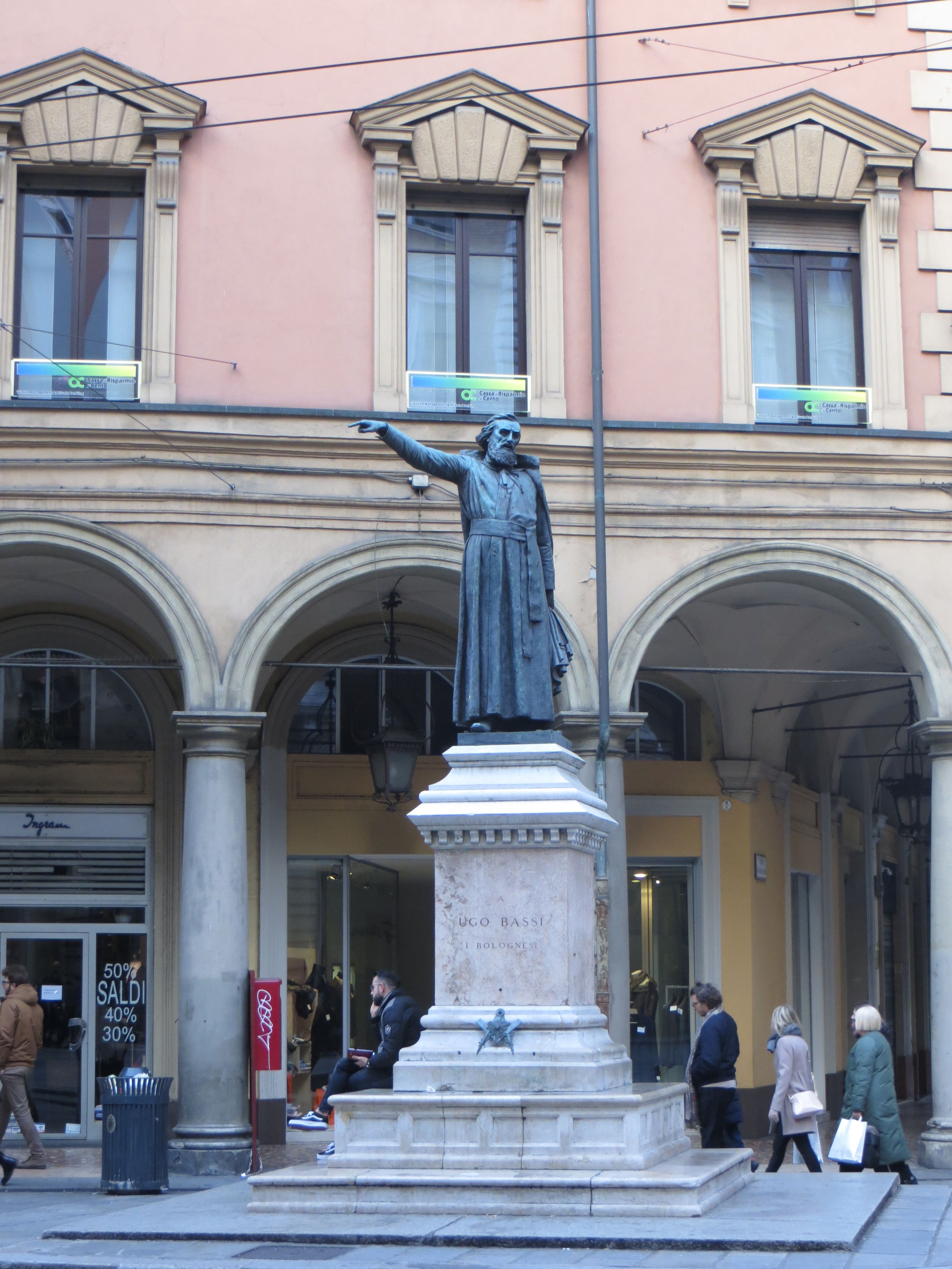 Monumento a Ugo Bassi - Bologna