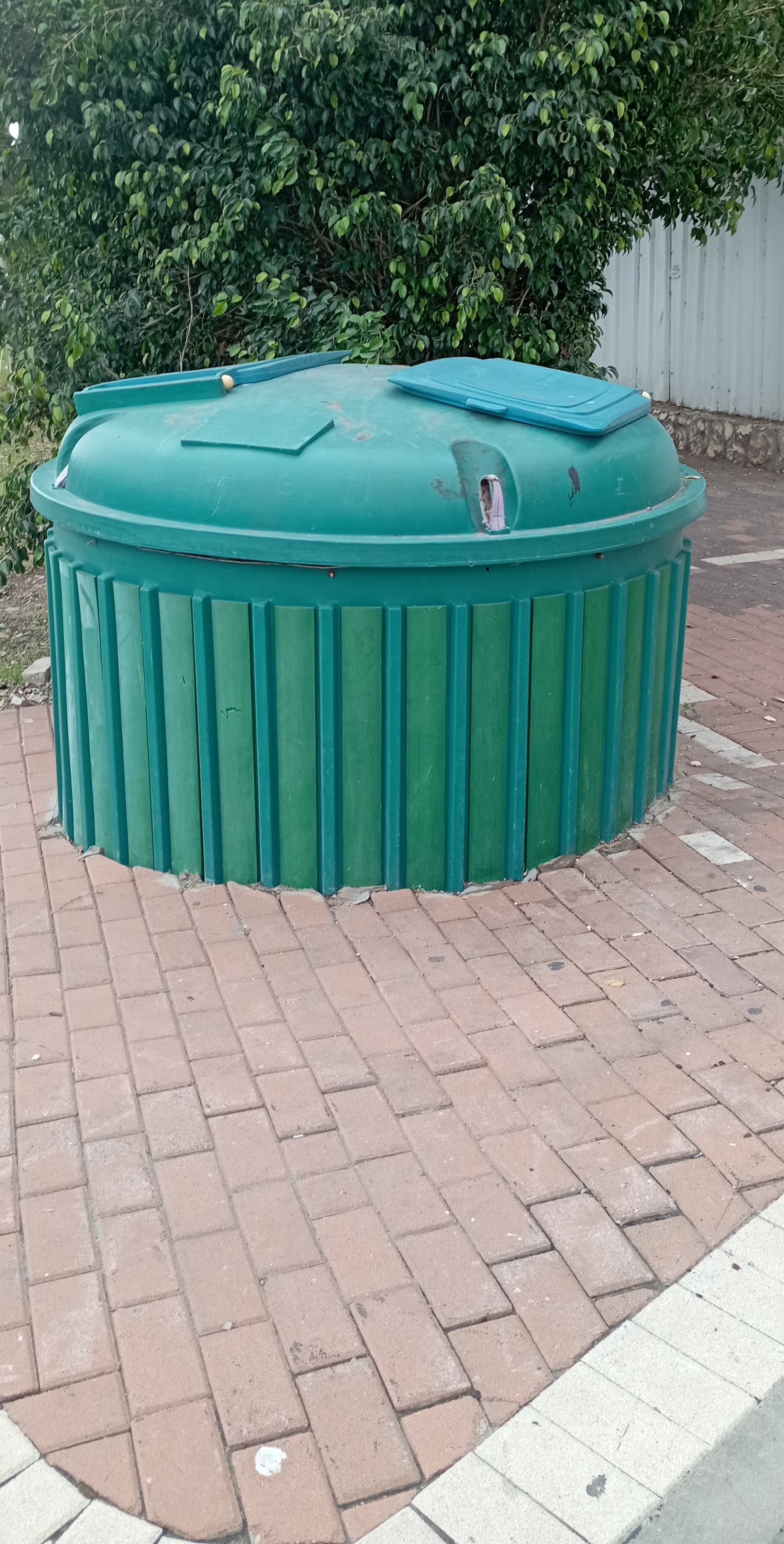 Waste Can E-6636 - Afula