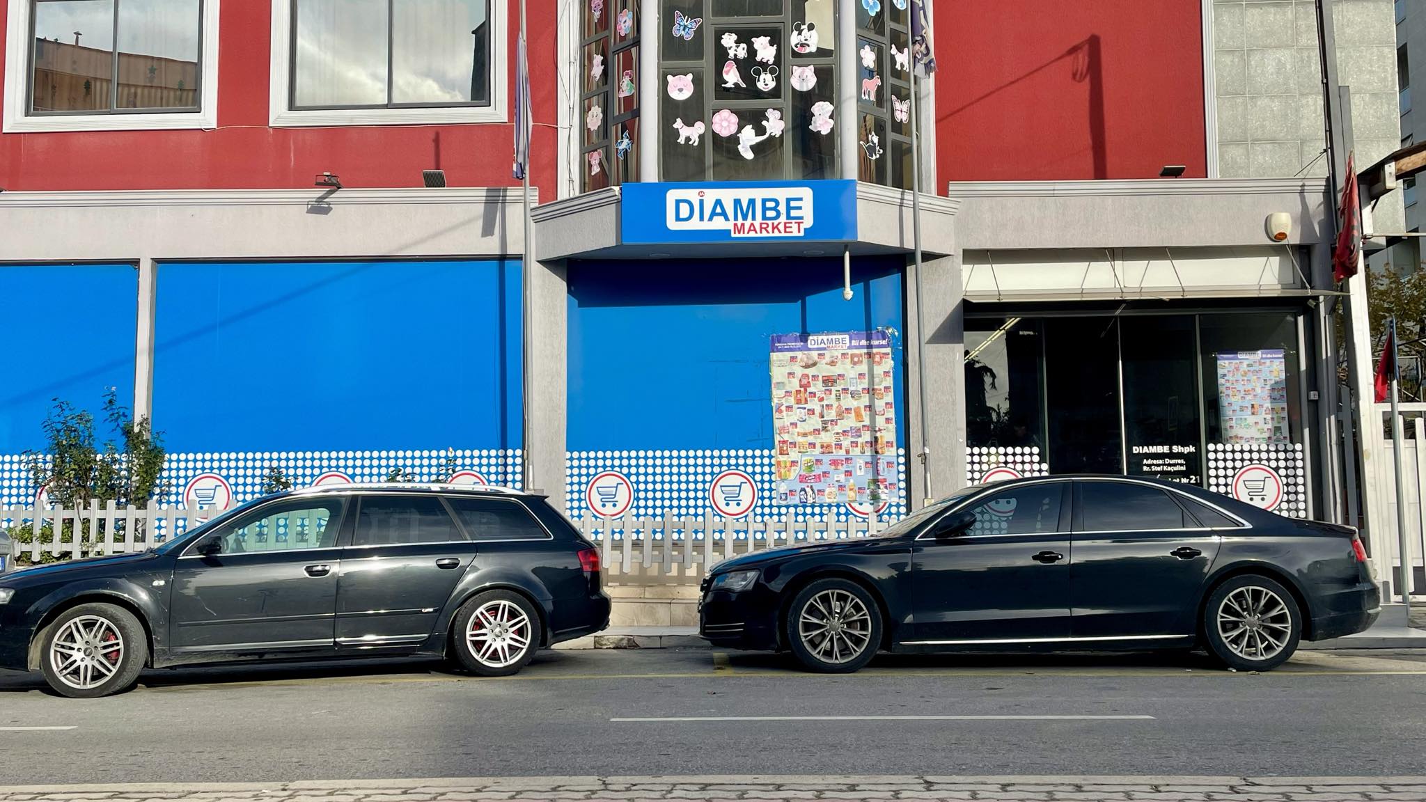 Diambe Market 21 - Durrës