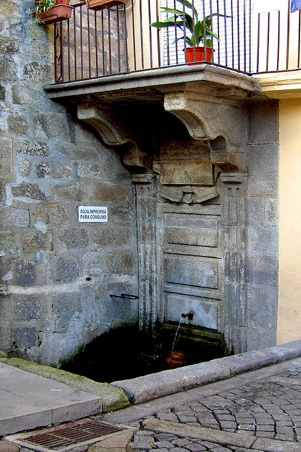 Chafariz da Colher - Porto