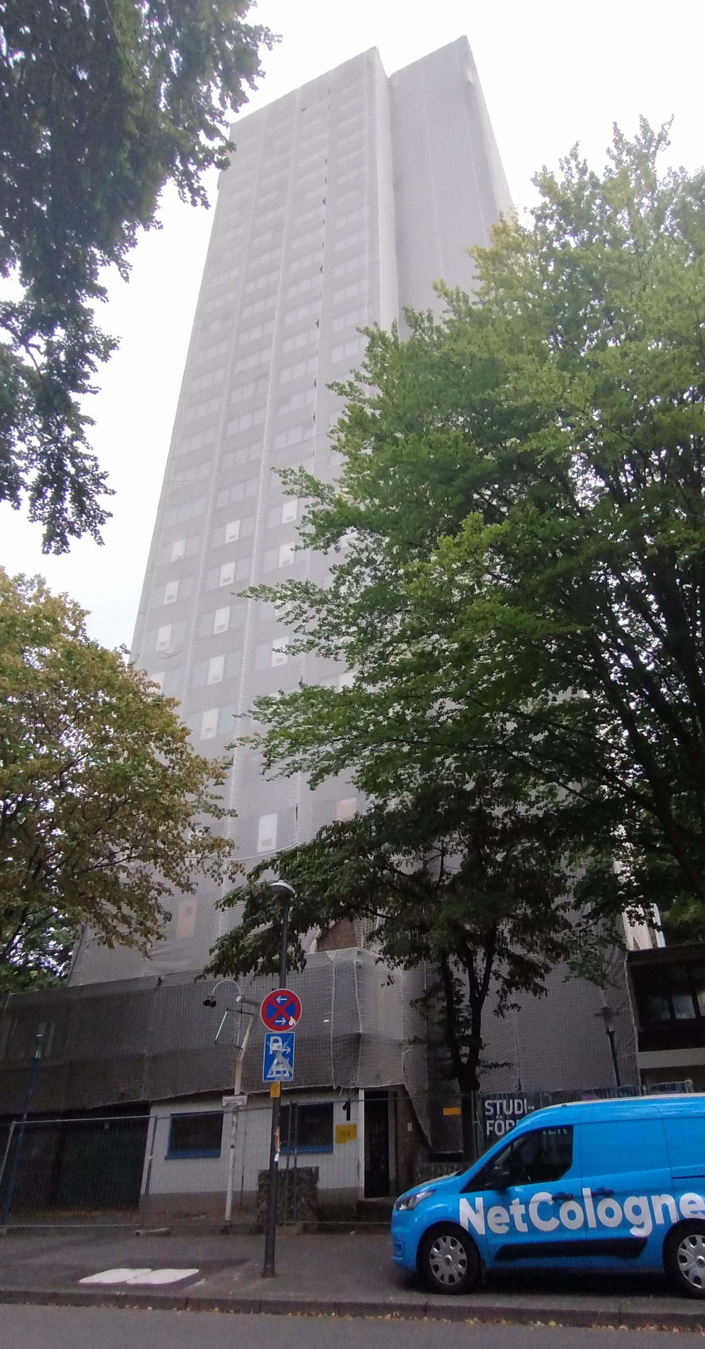 Am Sportpark Müngersdorf, 1 - Cologne