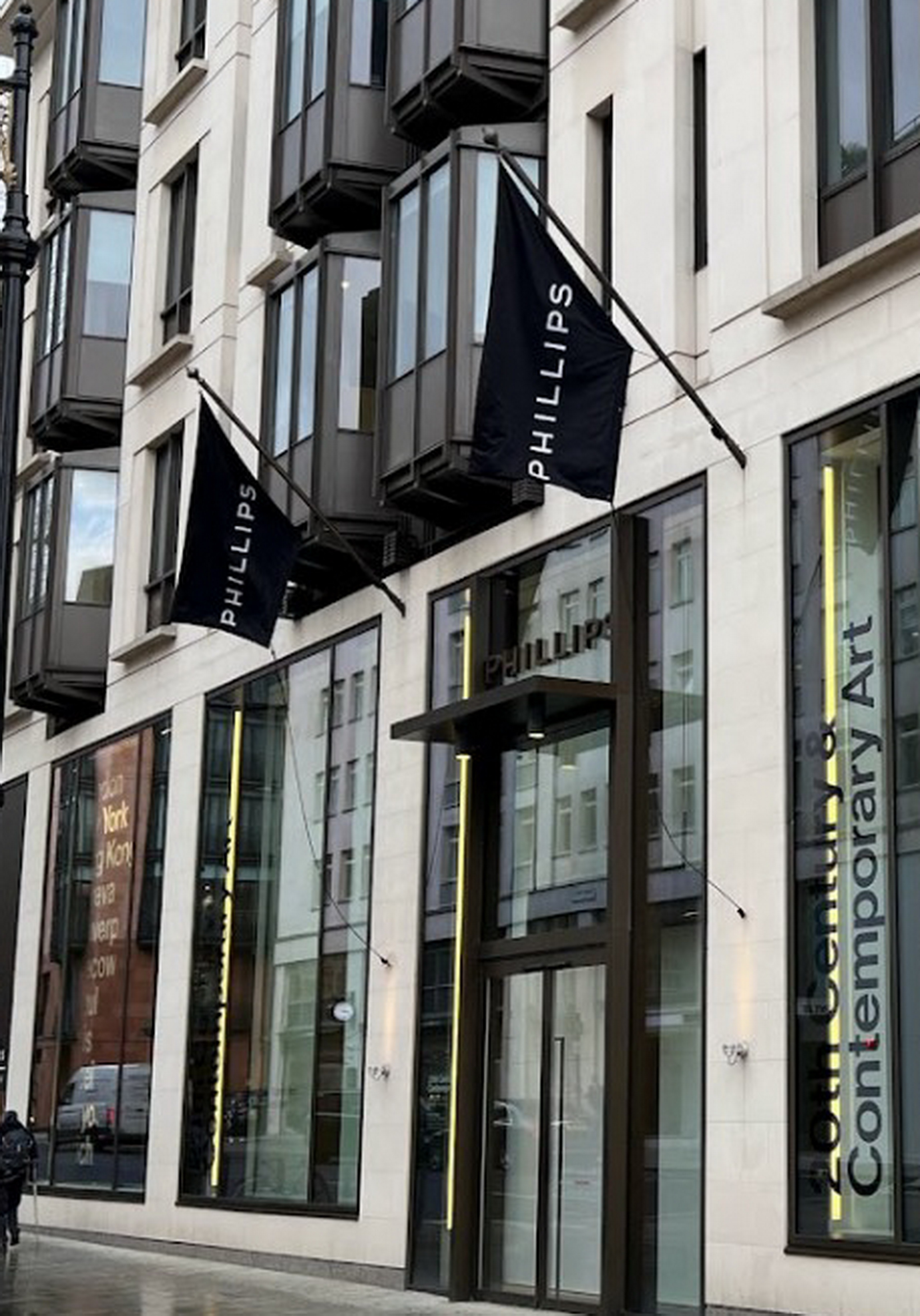 Phillips (auctioneers) - London