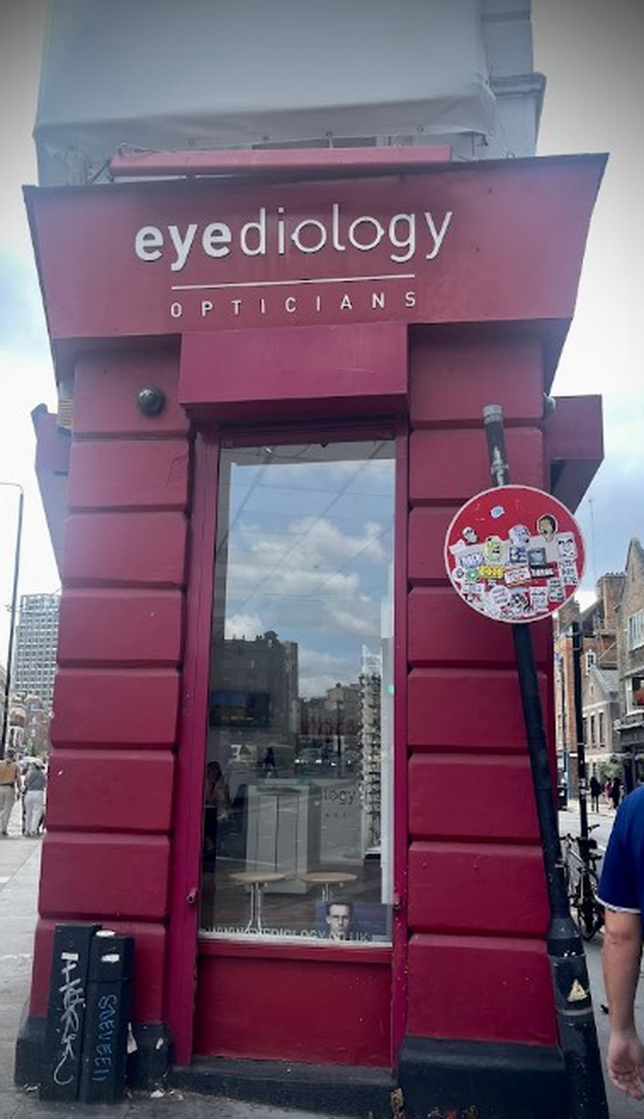 Eyediology Opticians - London