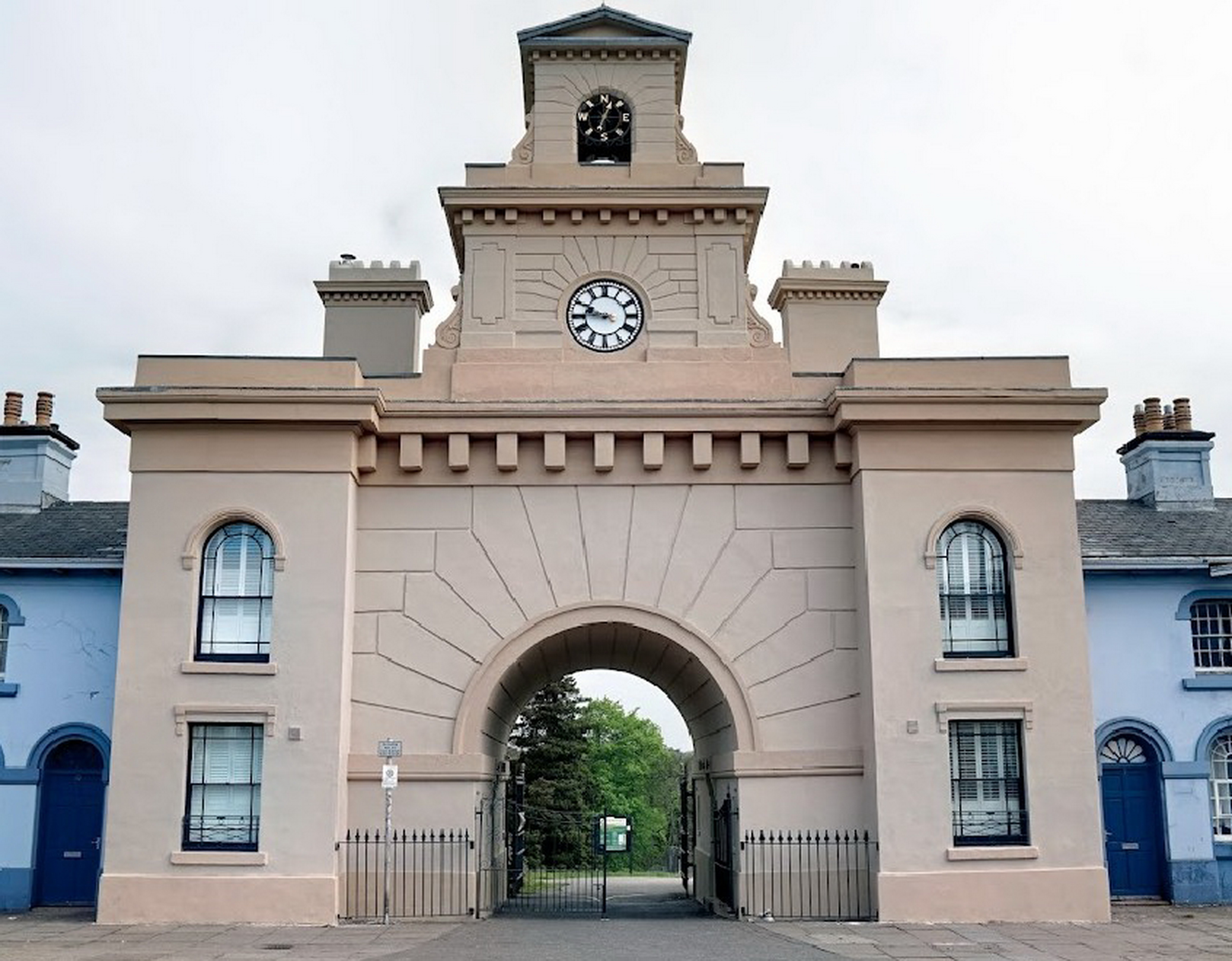 Gatehouse of General Cemetery - Nottingham