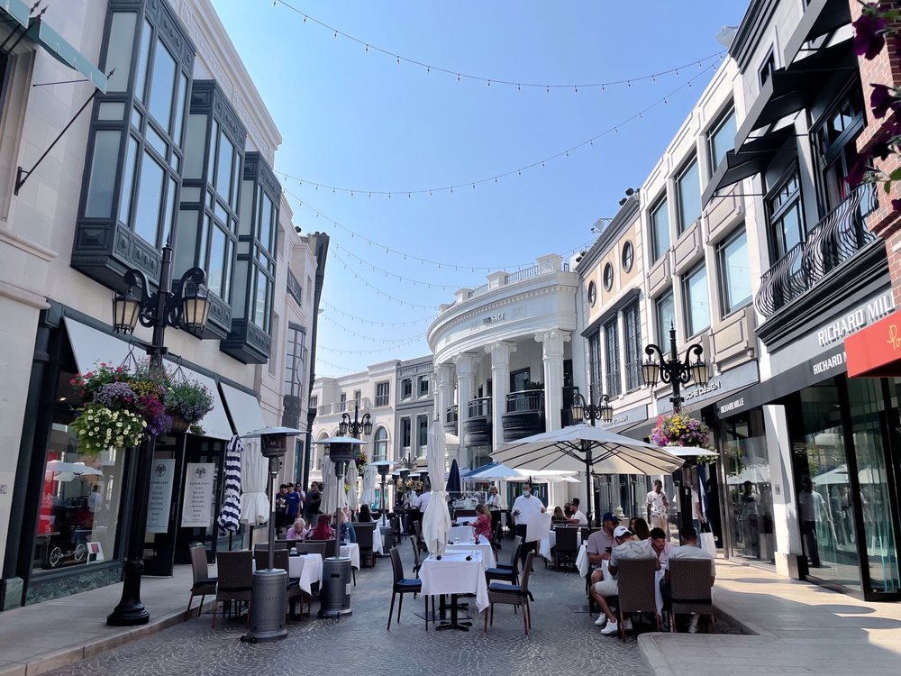 Two Rodeo - Beverly Hills, California