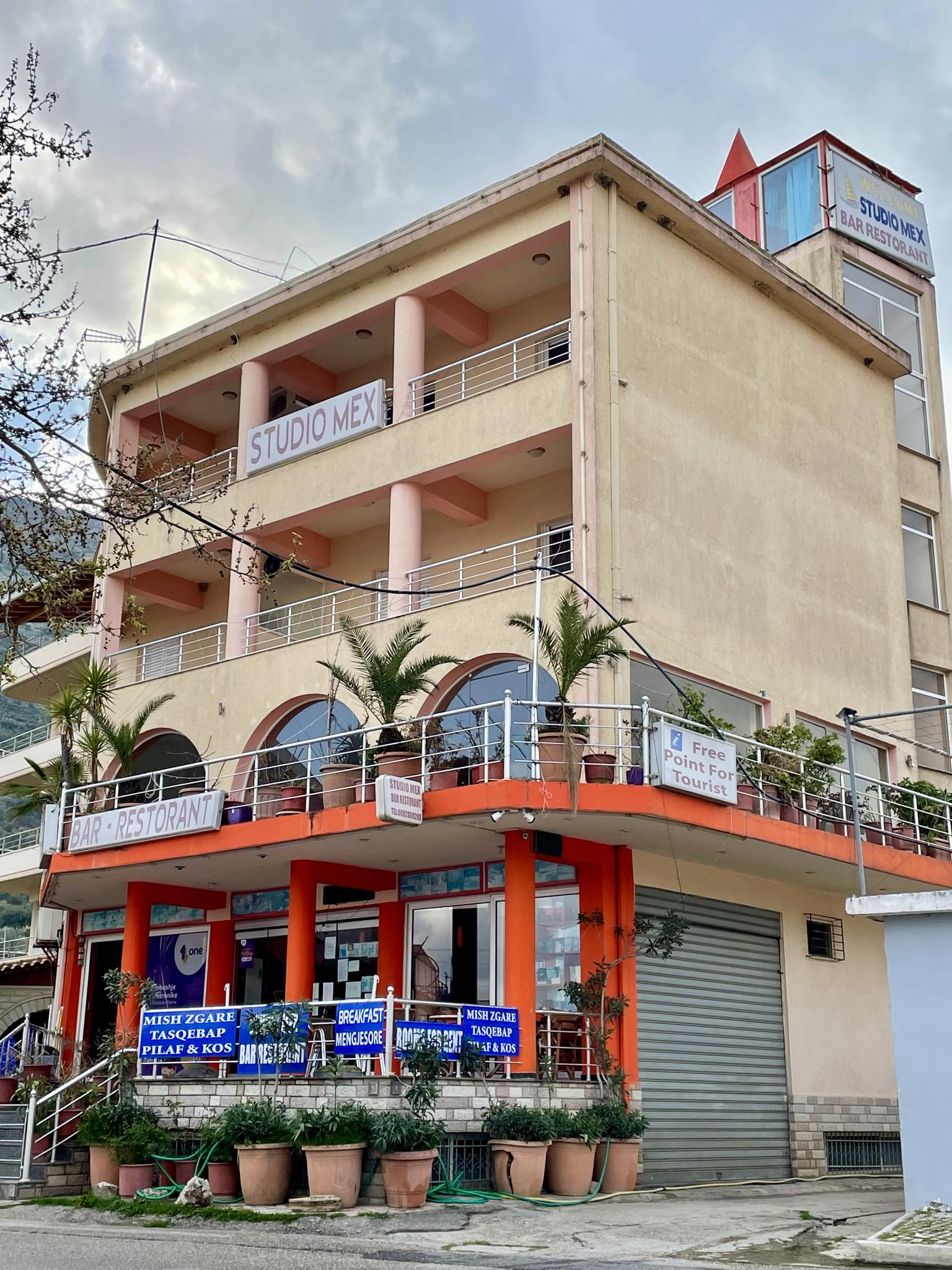 Studio Mex - Shën Vasil