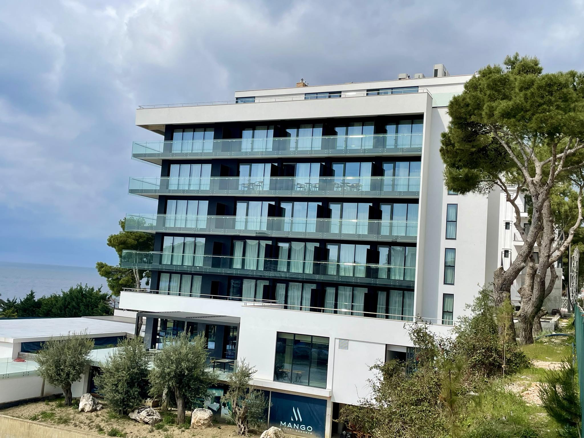 Mango Luxury Resort - Sarandë