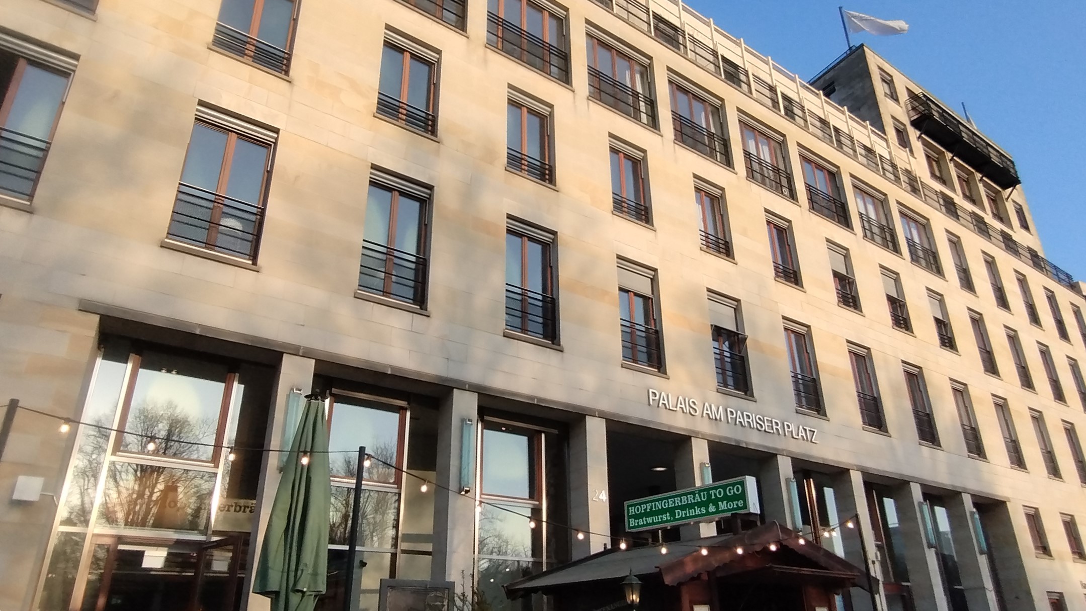 Palais am Pariser Platz - Berlin (English)