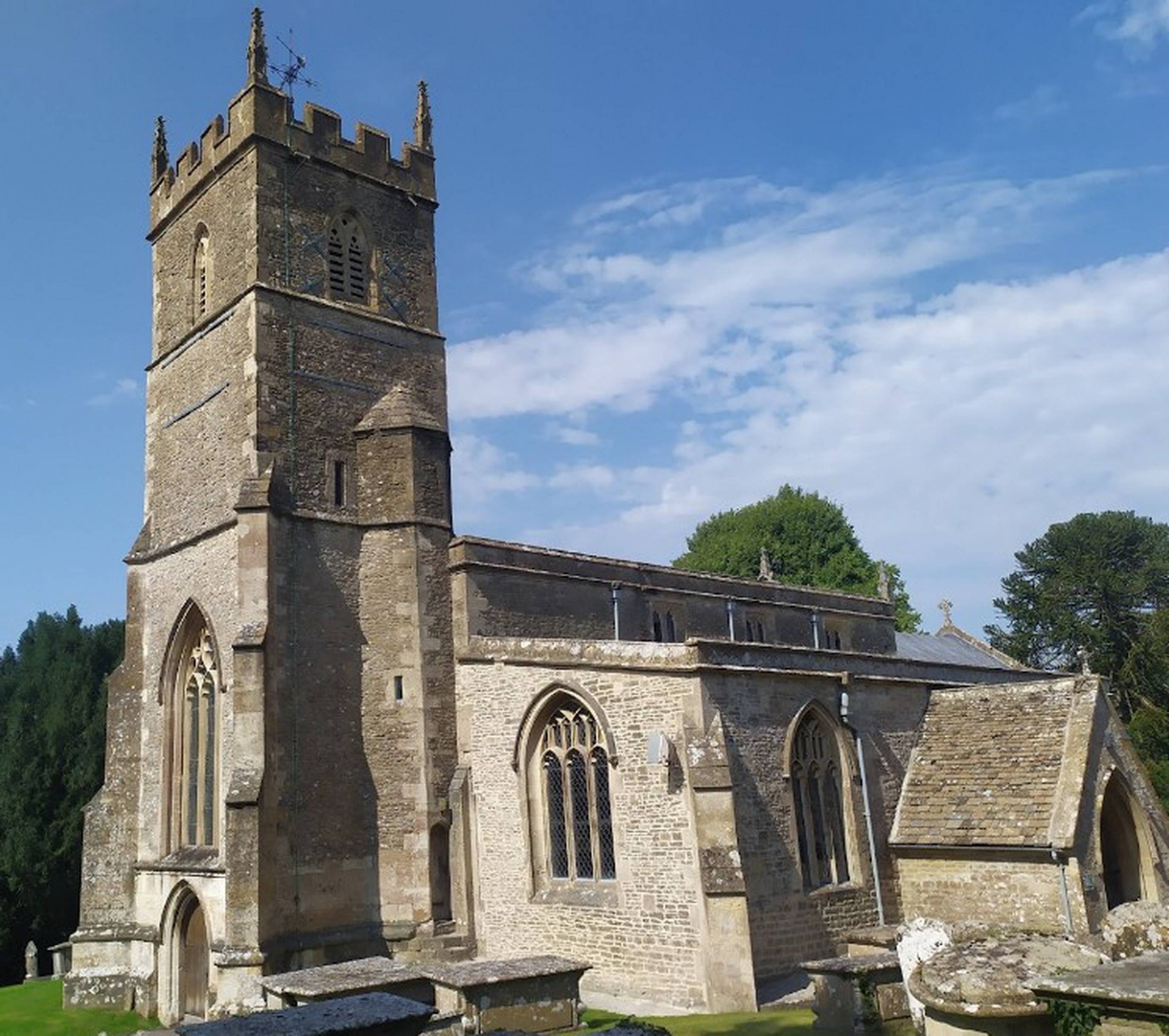 Wroughton Parish Churchyard - Wroughton