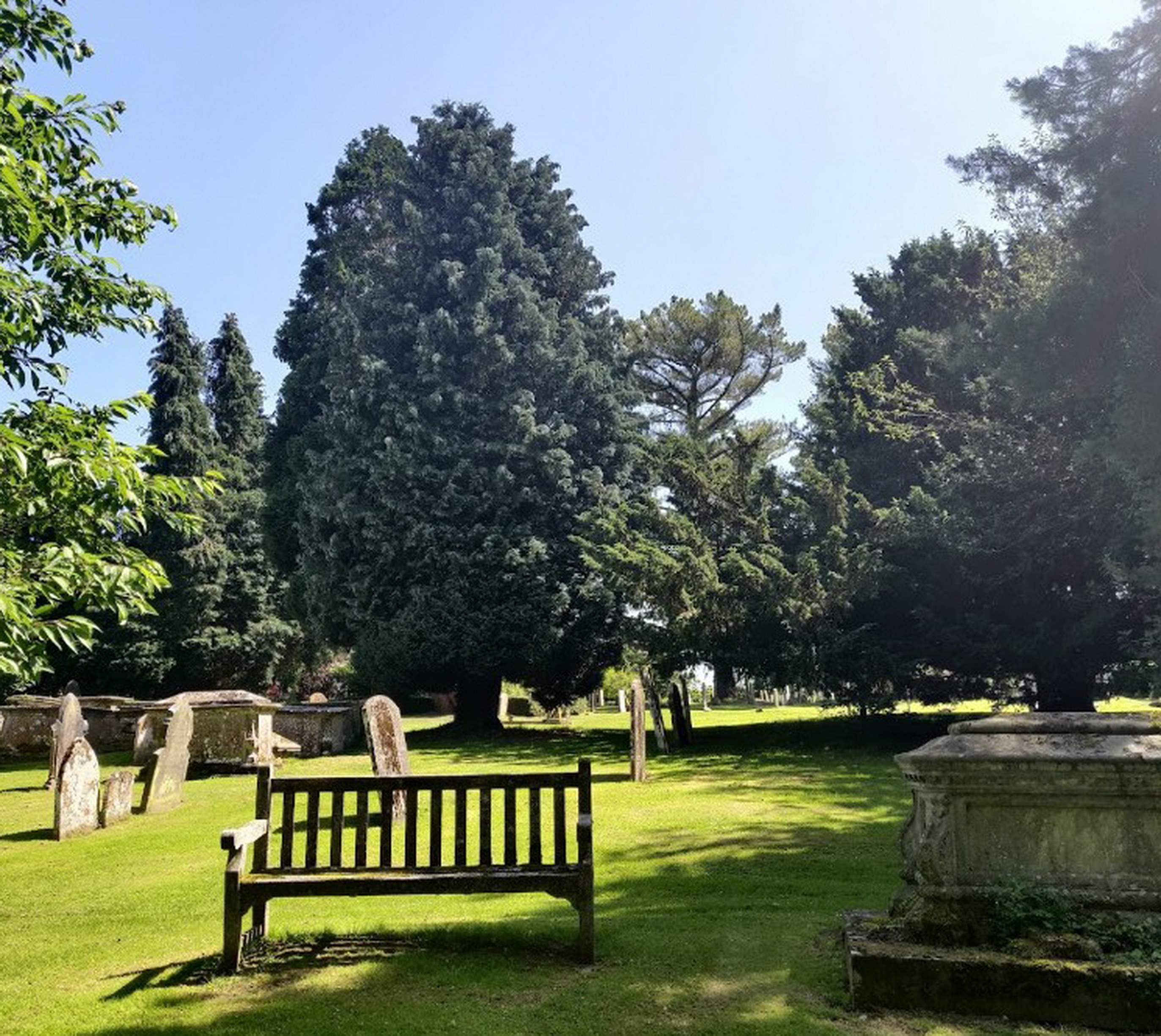 Wroughton Parish Churchyard - Wroughton