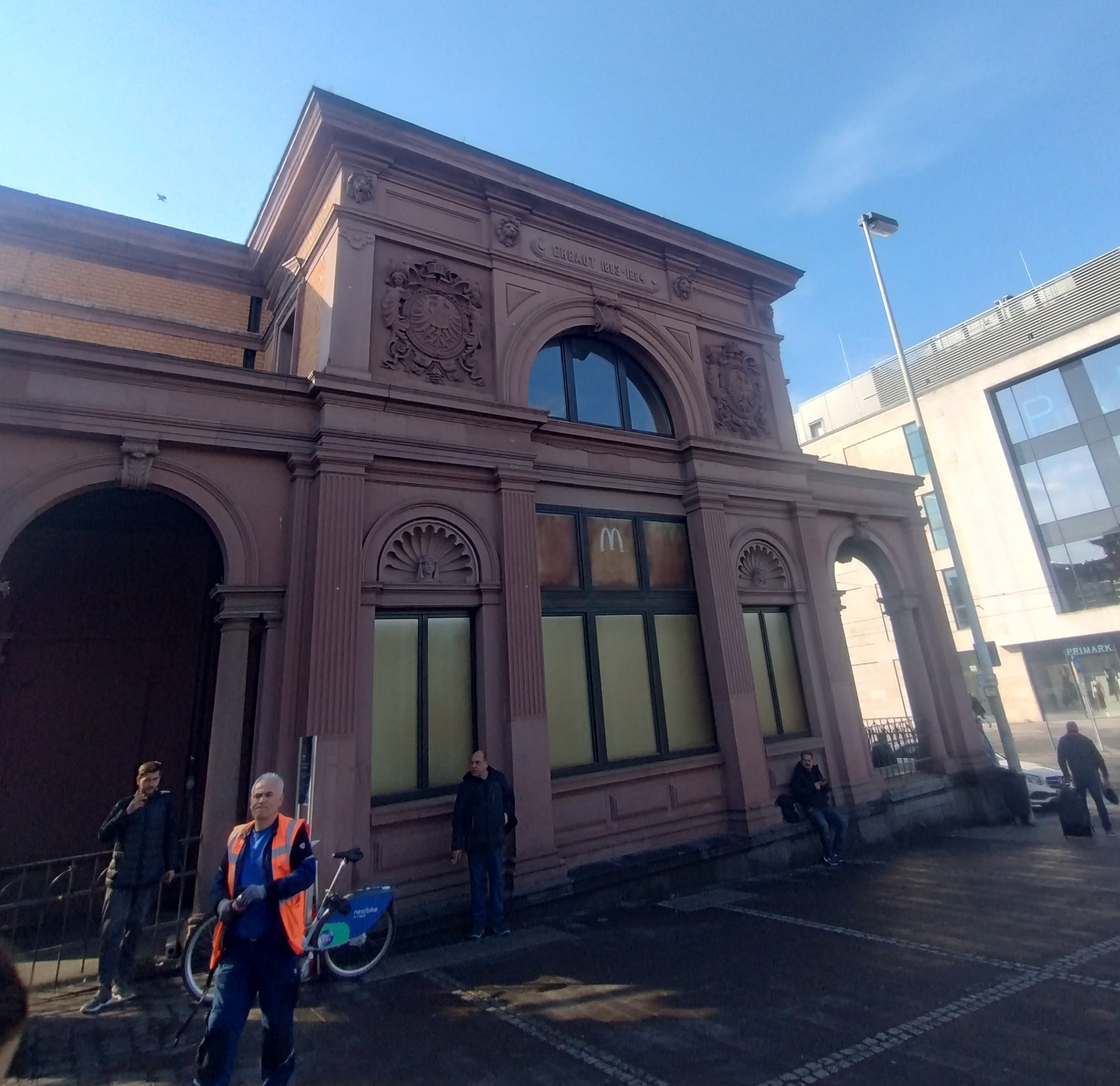 Bonn Central Station Terminal - Bonn | listed building / architectural ...