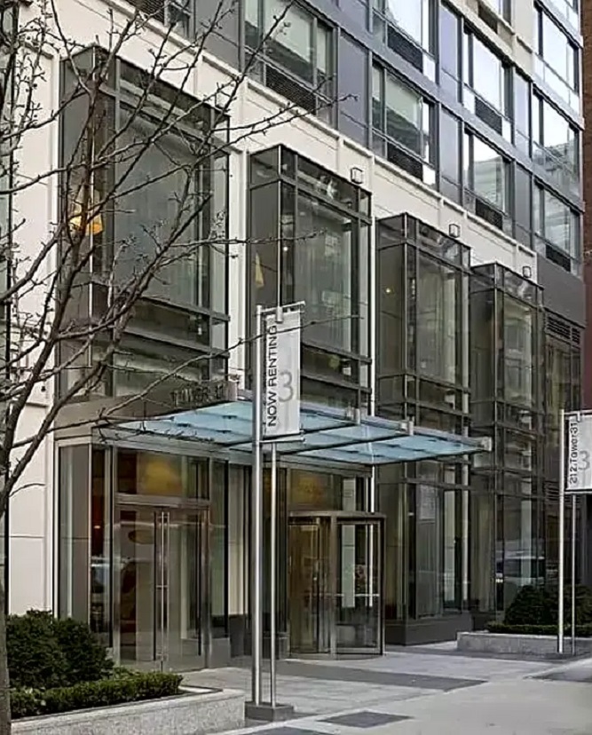 Tower 31 | skyscraper, apartment building