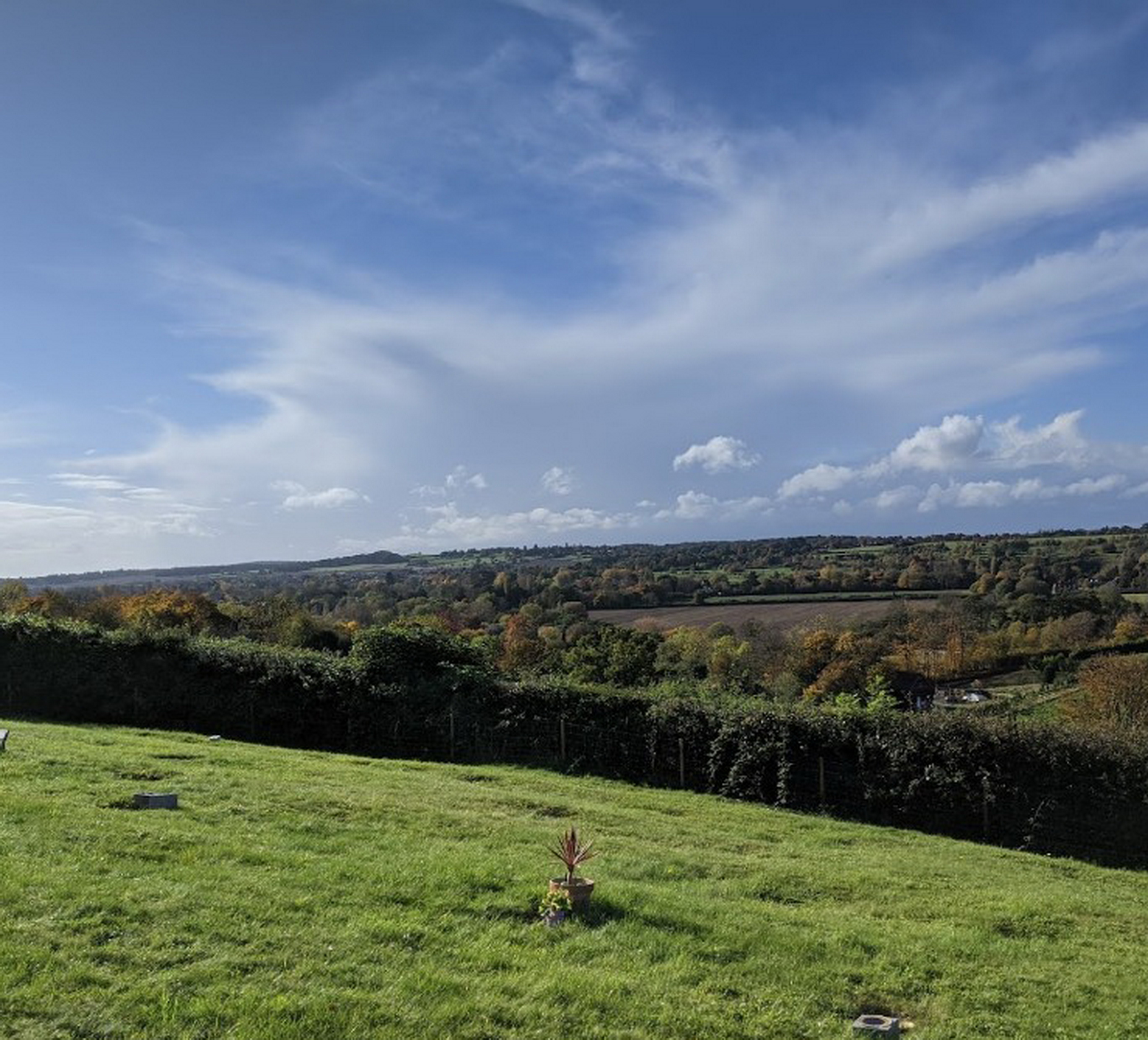 St Nicholas Churchyard