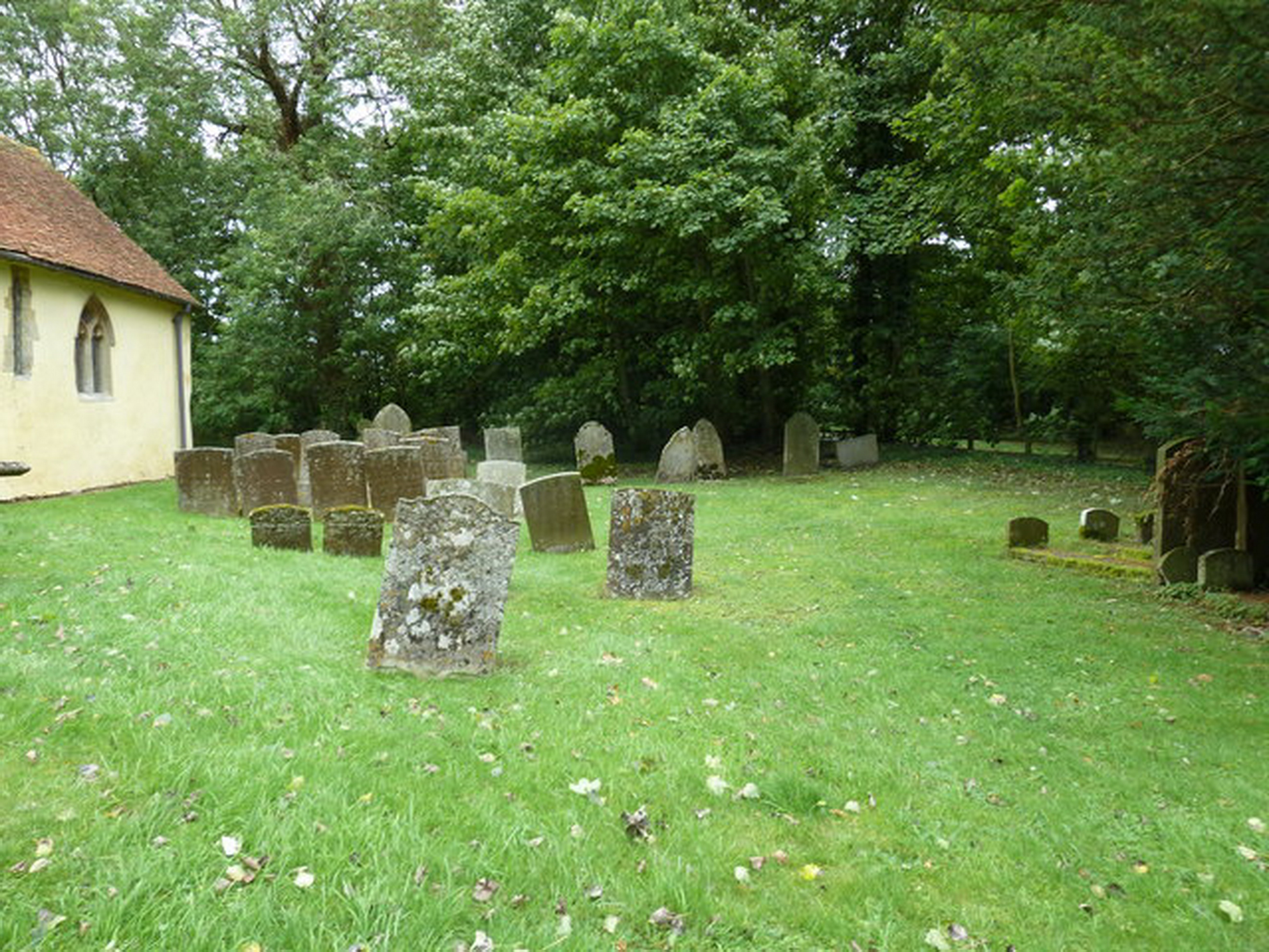 St Martin's Churchyard - Dunton