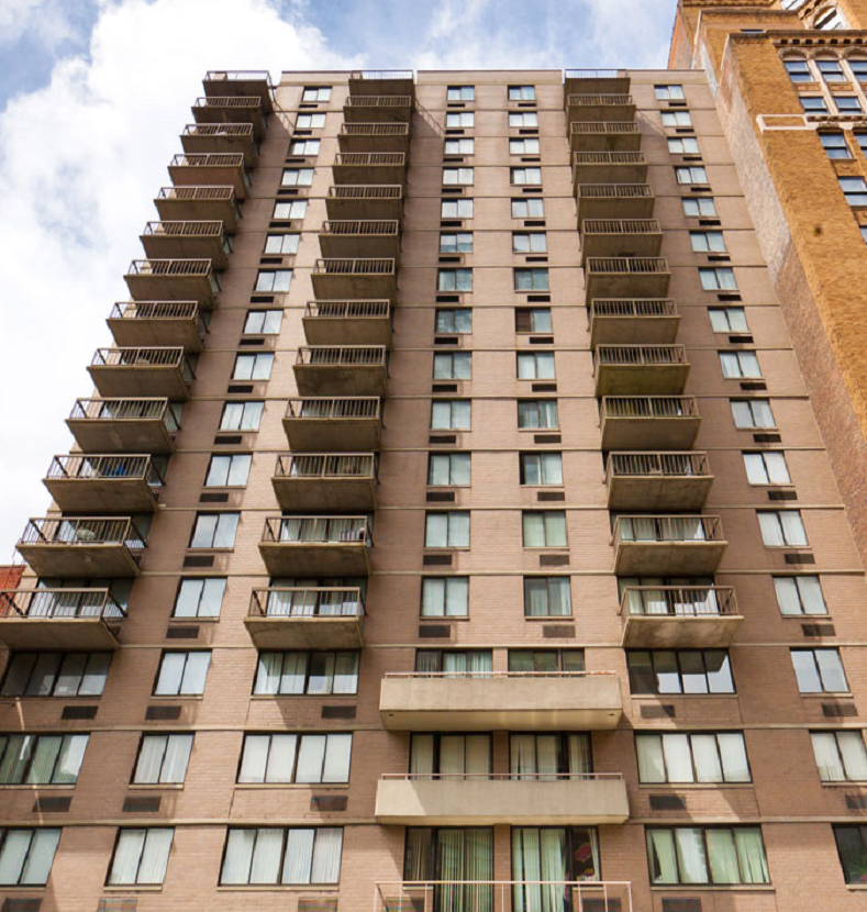 Lexington Plaza Apartments