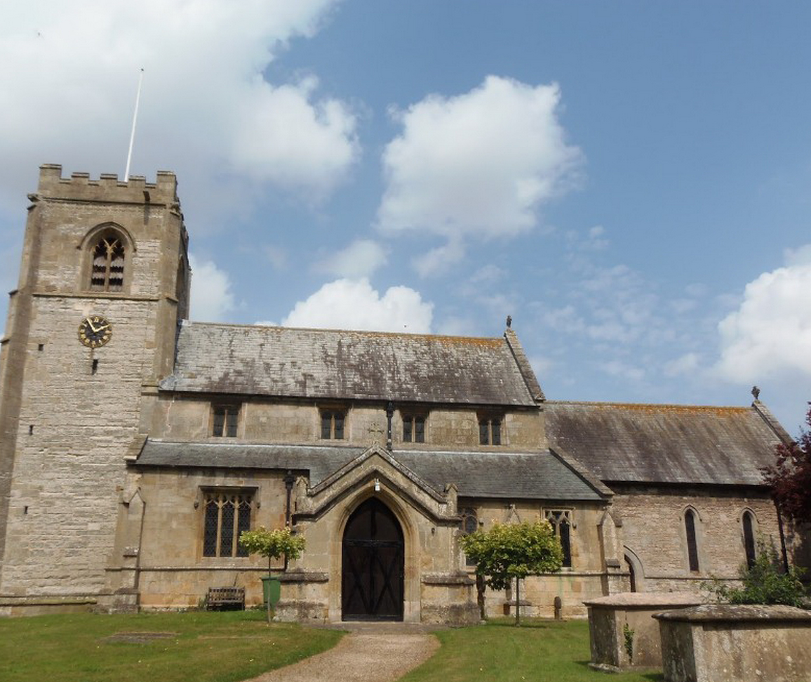 St Andrew's Churchyard, Caunton - Caunton