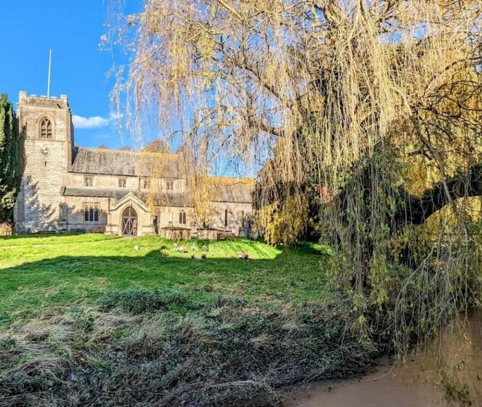 St Andrew's Churchyard, Caunton - Caunton