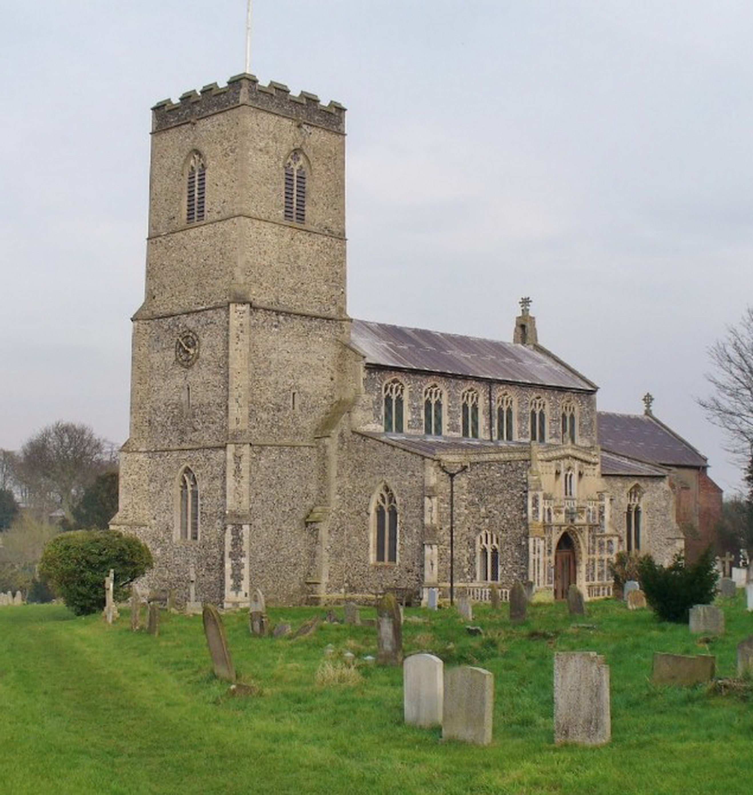 St Peter and St Paul's Churchyard - Fressingfield