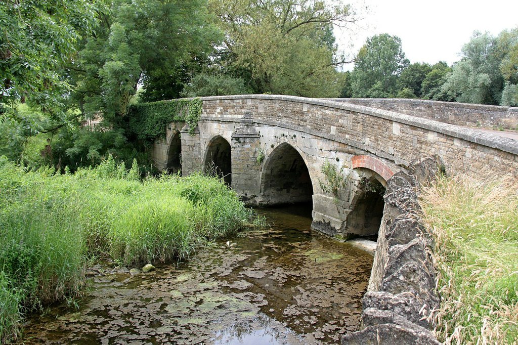 Duddington Bridge | road bridge, Grade II Listed (UK)