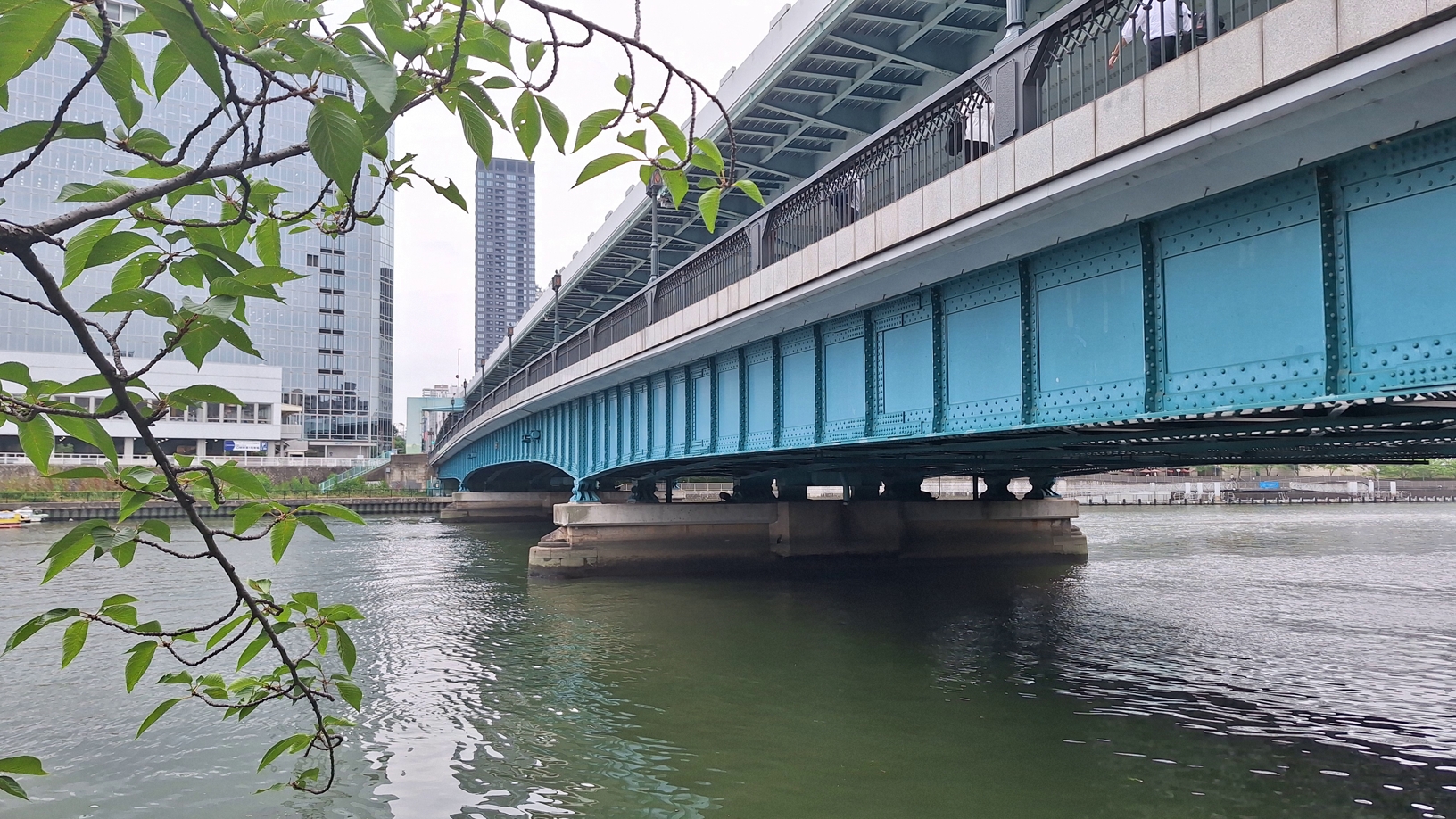 Temmabashi (Tenmabashi) bridge - Osaka