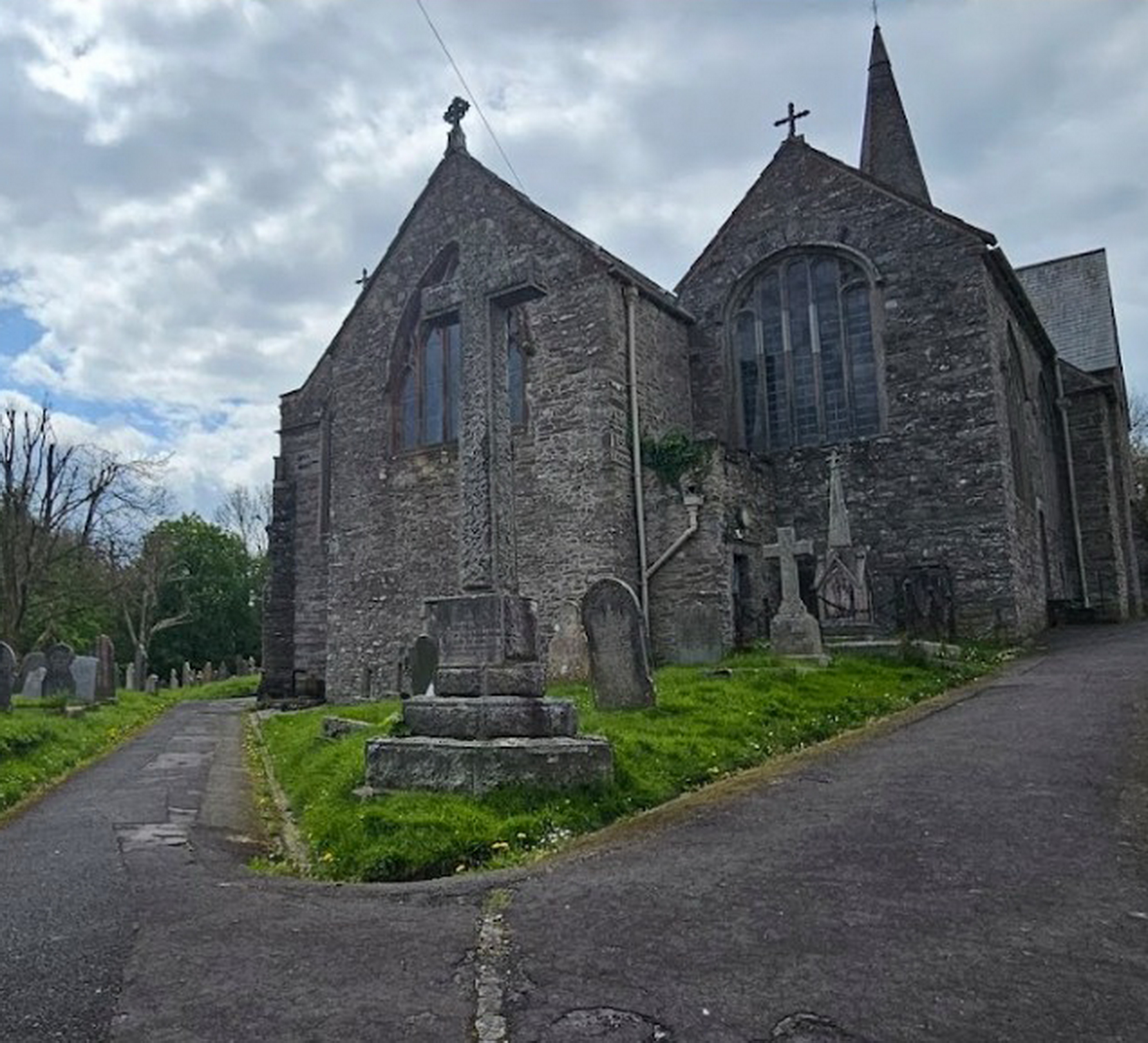 St George's Churchyard - Modbury