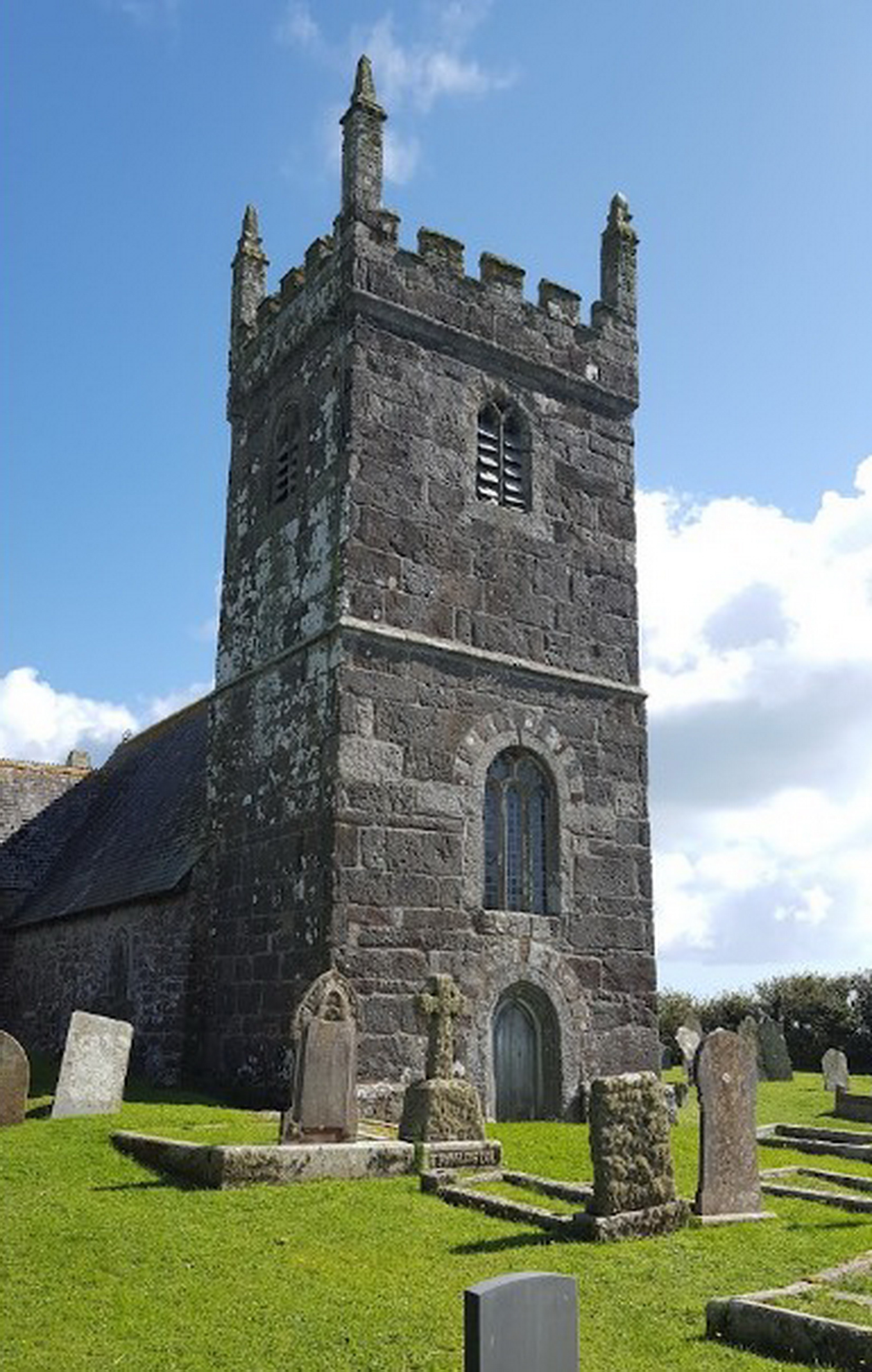 St Grada and Holy Cross Churchyard