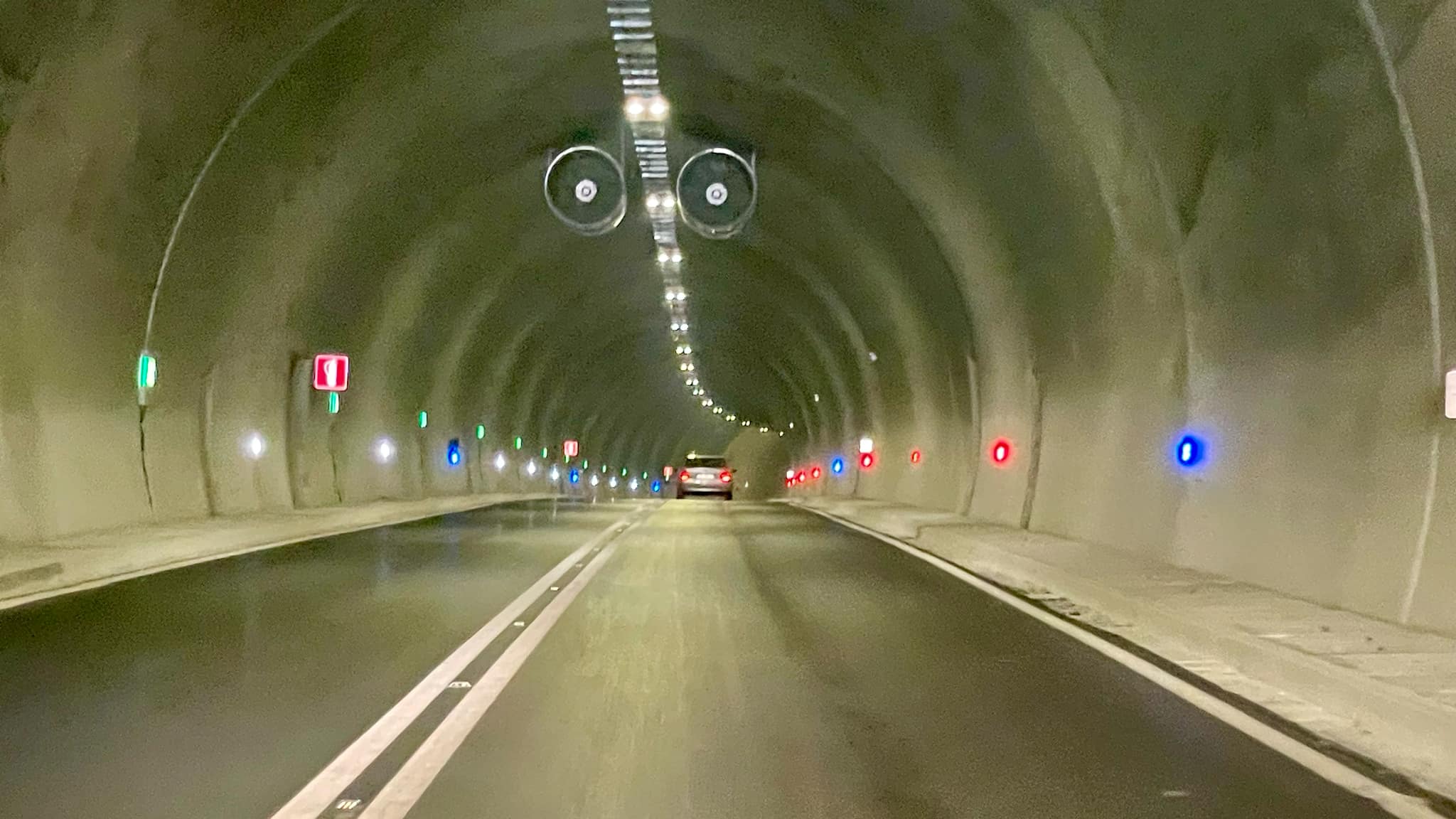 Llogara Tunnel | road tunnel