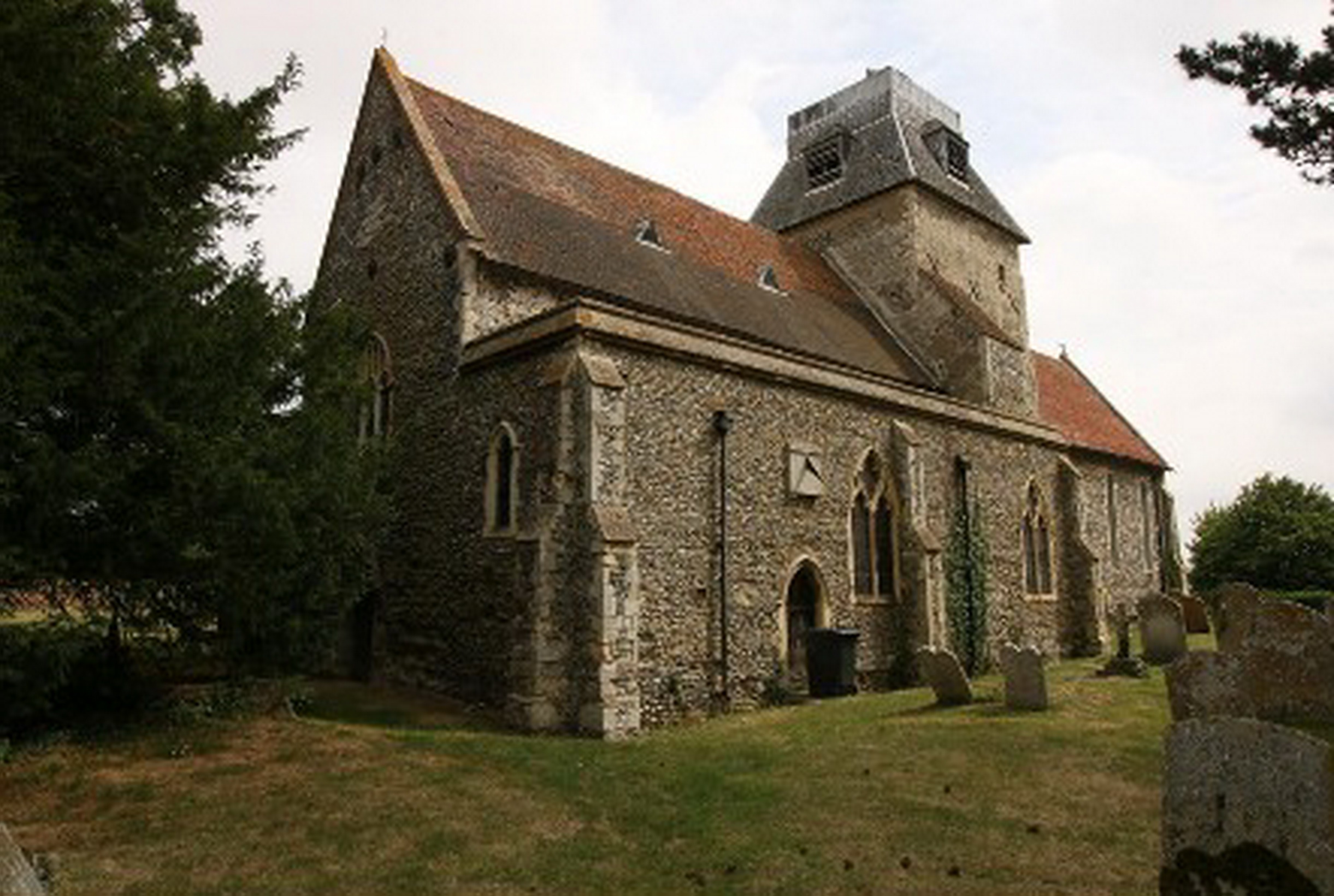 St Mary the Virgin Churchyard - Chislet