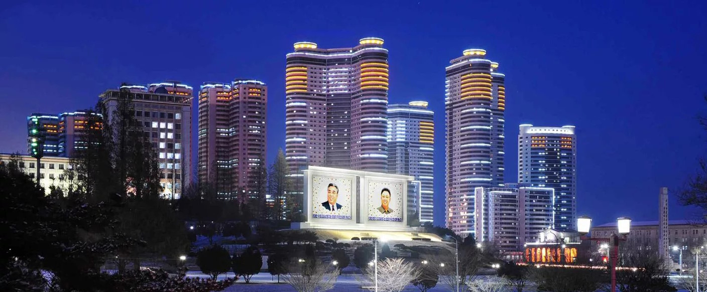 Mansudae Apartment complex - Pyongyang