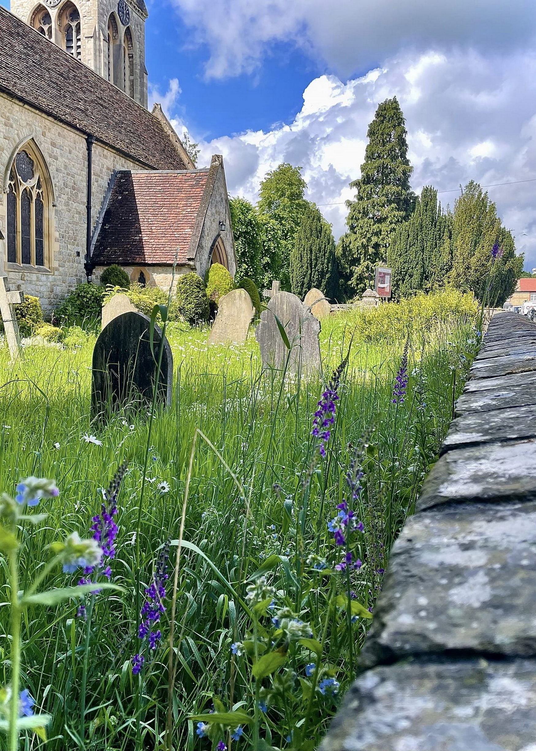 Holy Trinity Churchyard - Hertford