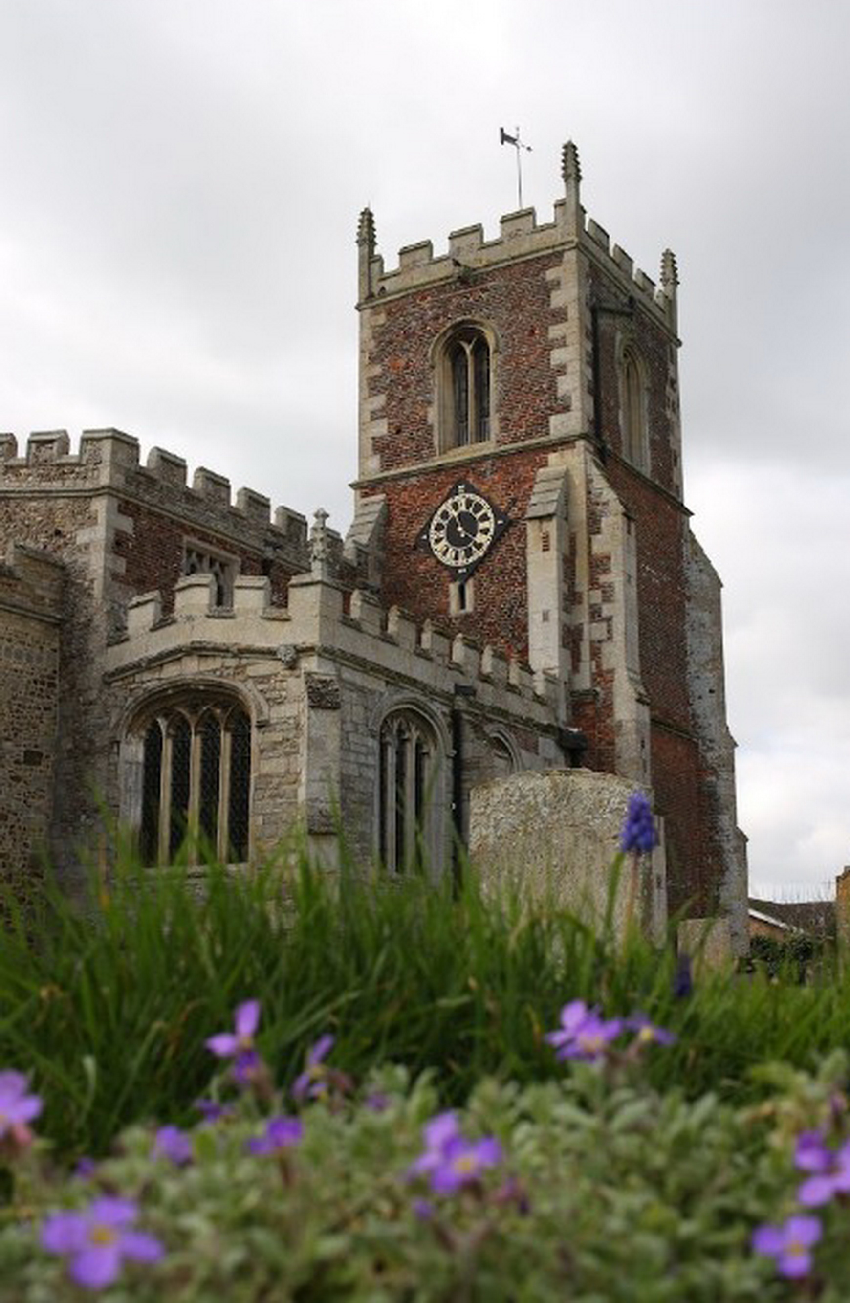 St Leonard's Churchyard - Southoe