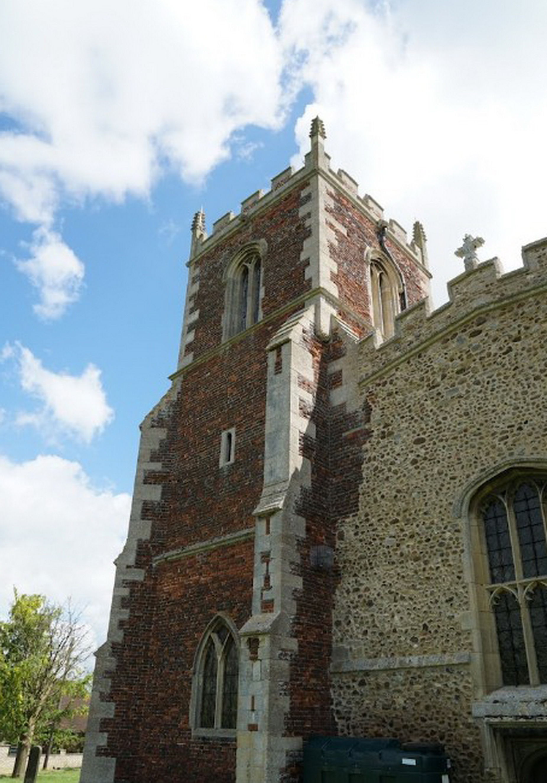 St Leonard's Churchyard - Southoe